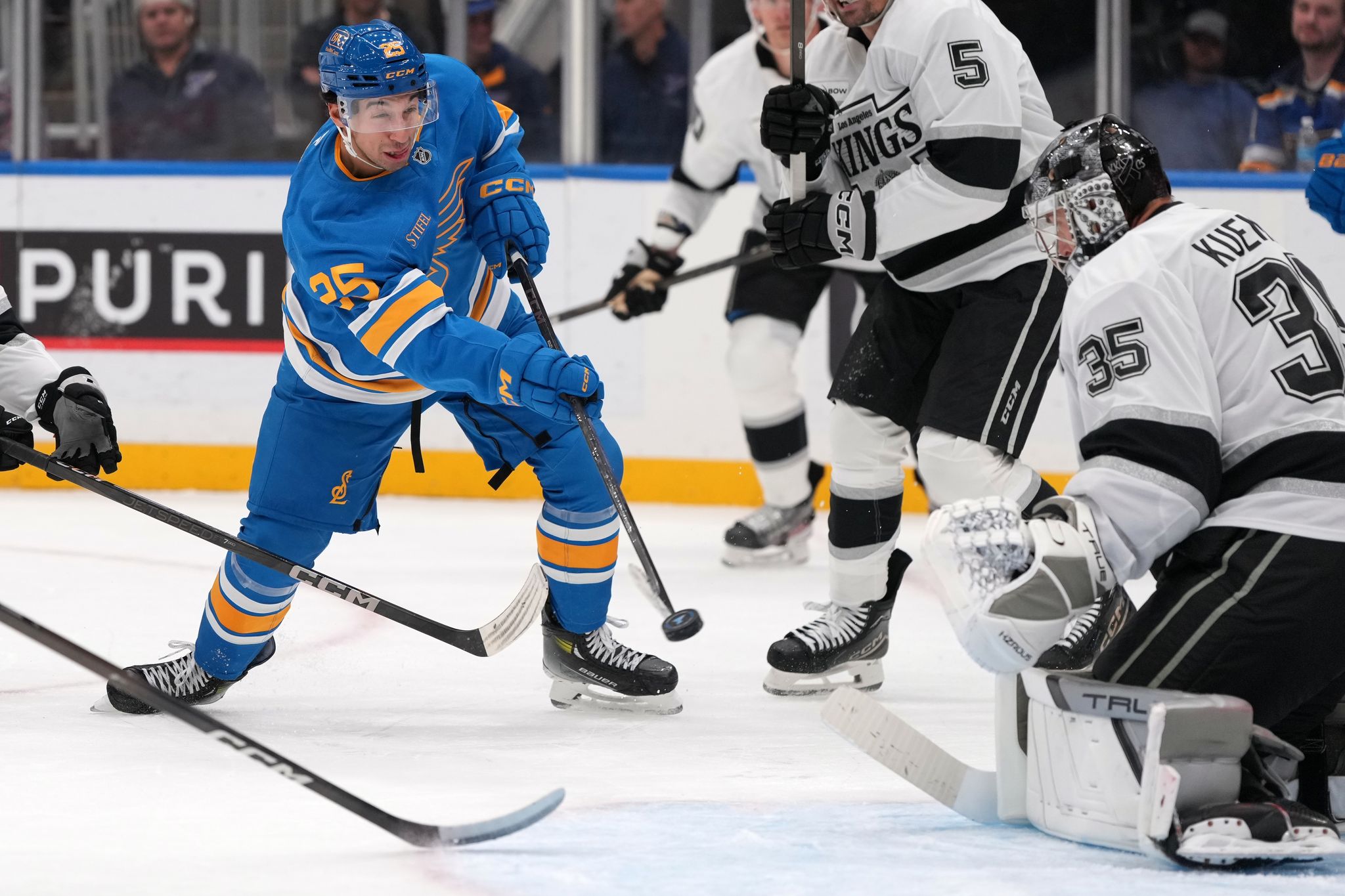 Blues forward Jordan Kyrou a healthy scratch against Sabres for the 1st ...