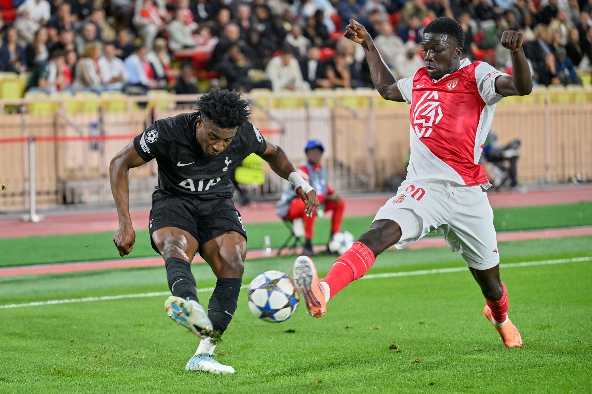 Tottenham goalkeeper Vicario shines in 0-0 draw at Monaco in Champions ...