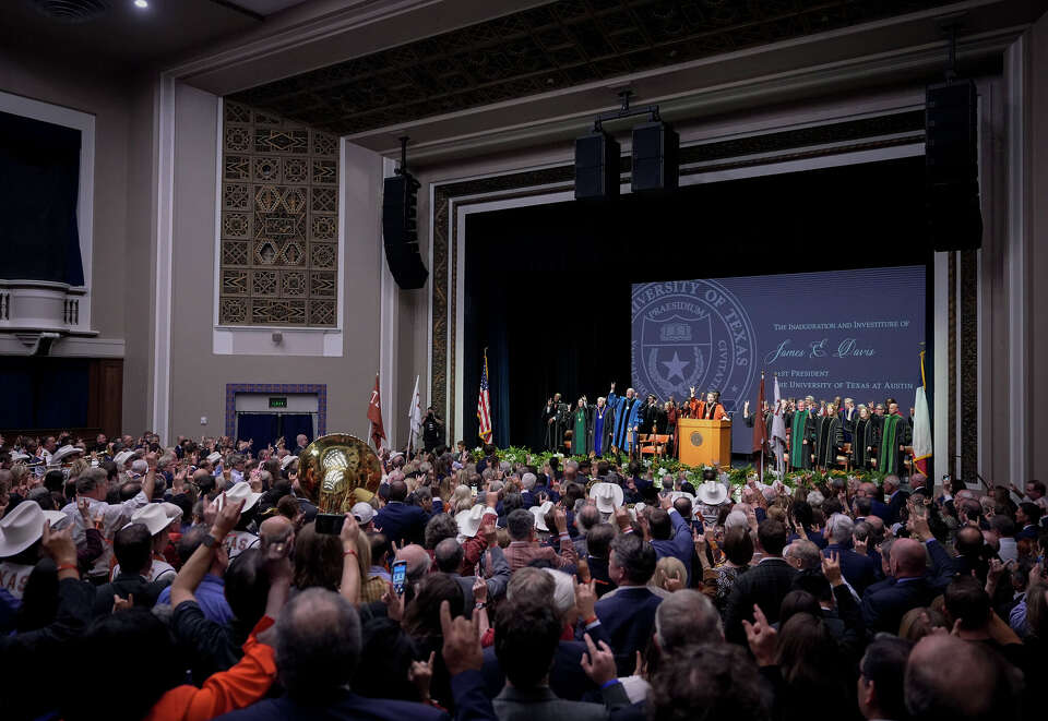 UT's new president Jim Davis unveils balanced vision for flagship