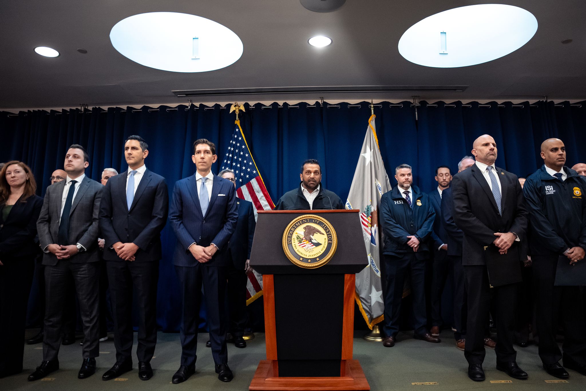 NBA head coach and player charged in sprawling sports betting and Mafia ...