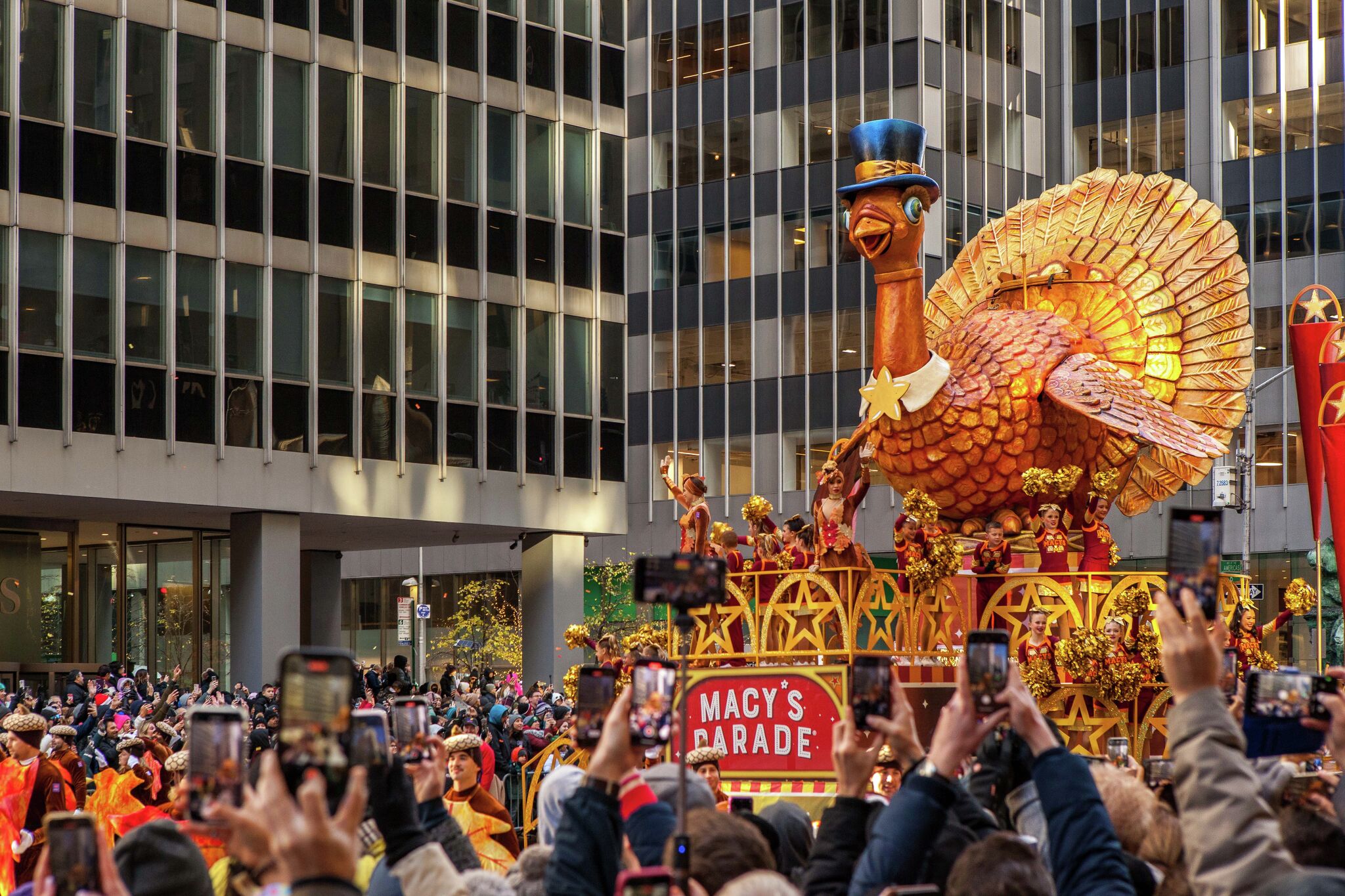 Michigan Thanksgiving weather 2025: Old Farmers Almanac predicts sun