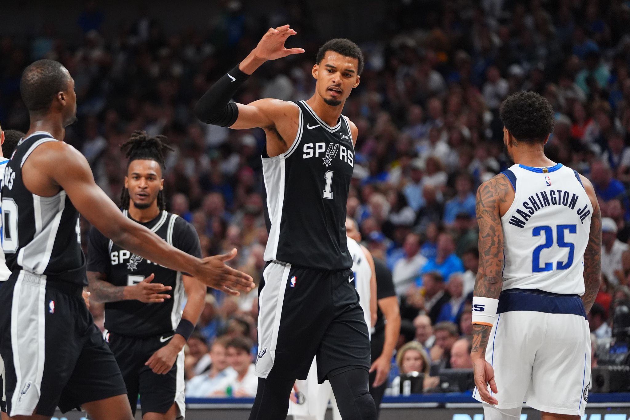 Victor Wembanyama's comeback tour is rolling for San Antonio Spurs