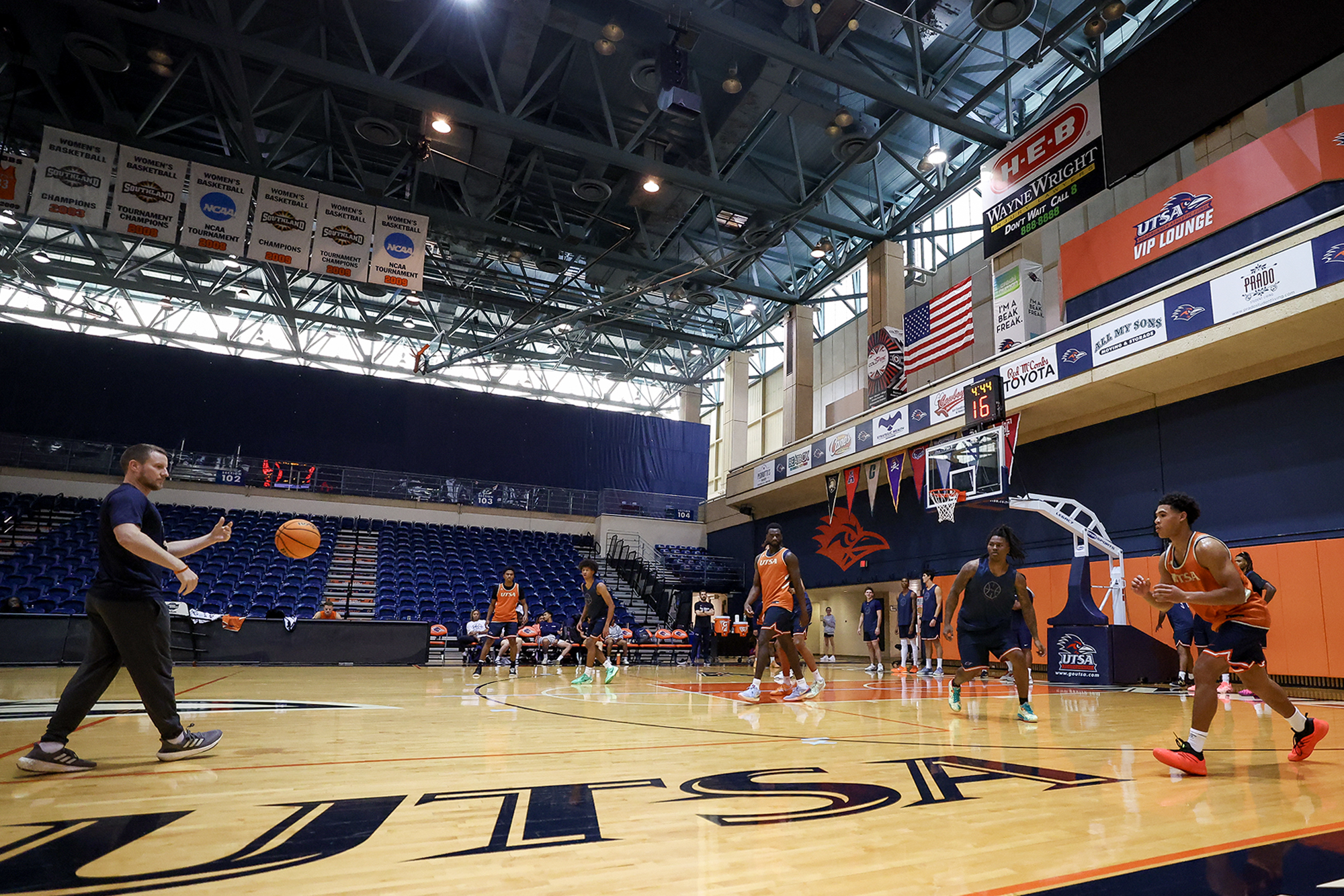 UTSA rally falls short in home loss to Seattle