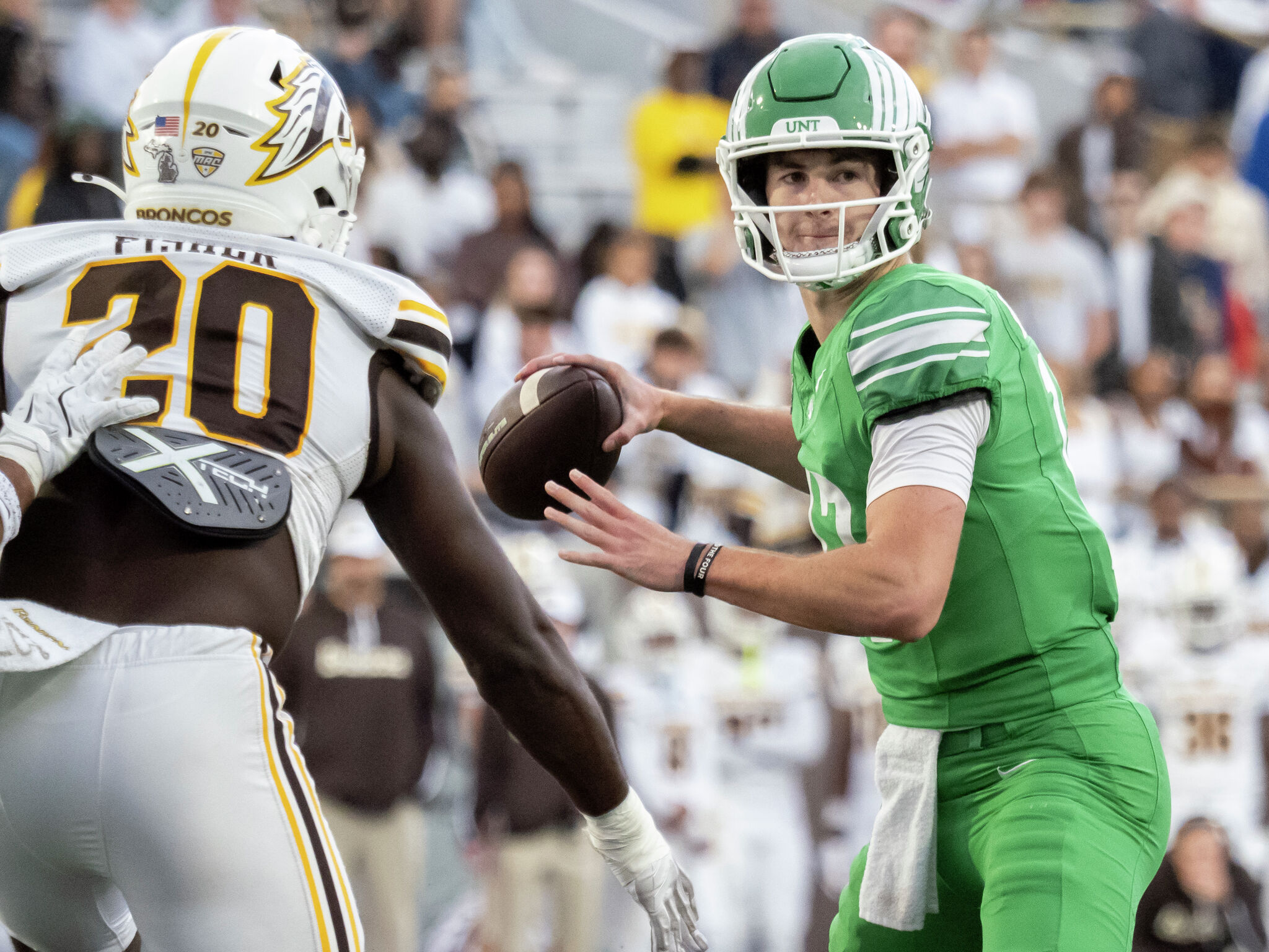 Drew Mestemaker throws for school-record 608 yards in North Texas win