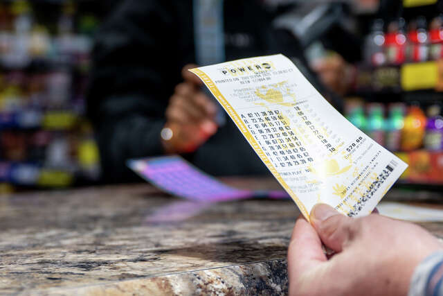 Next Powerball drawing for $344M jackpot is Saturday night