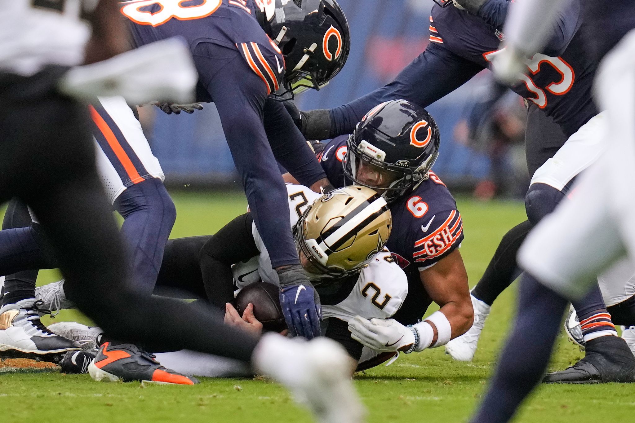 Bears still planning on cornerbacks Jaylon Johnson and Kyler Gordon ...