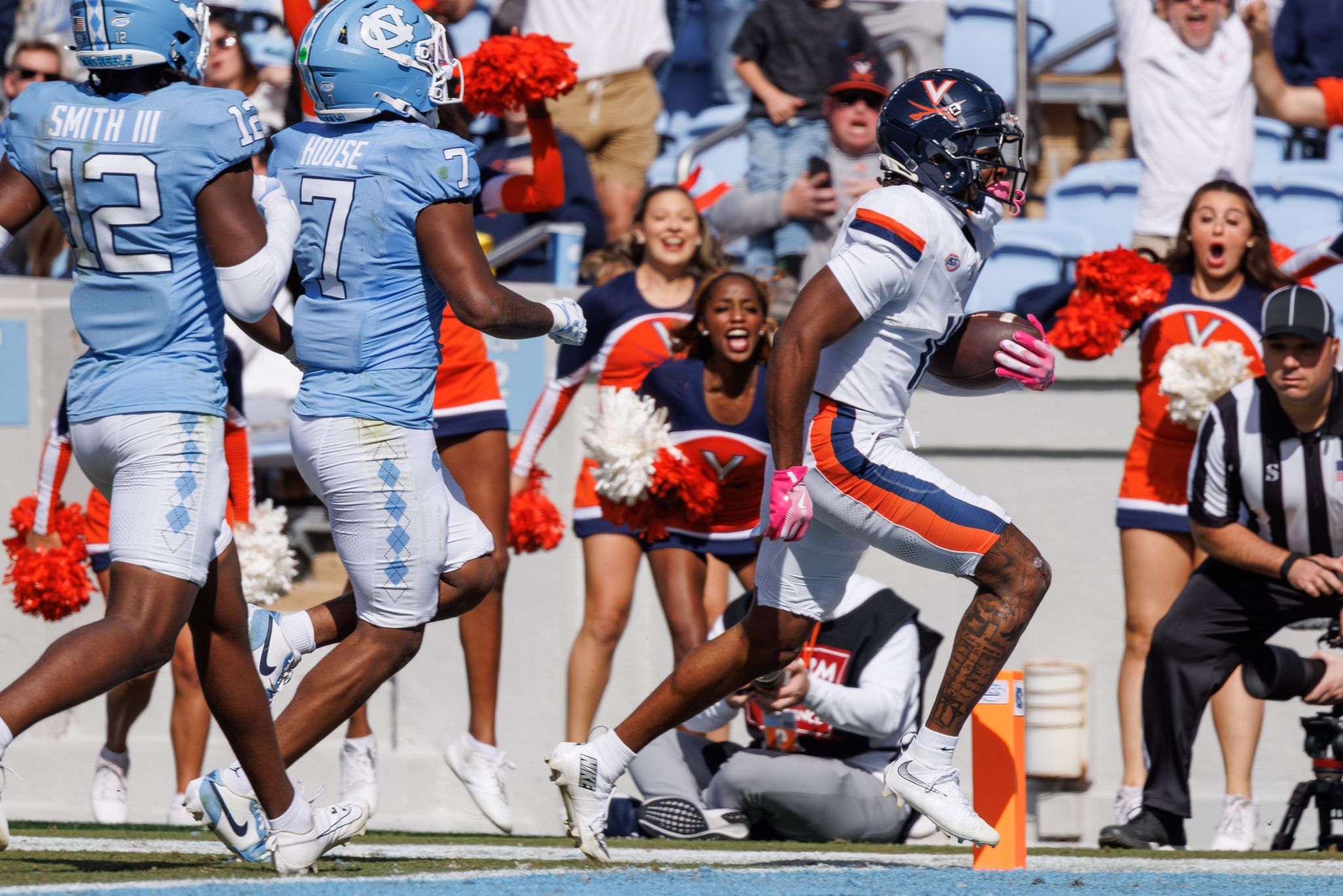 No. 16 Virginia edges North Carolina in overtime on J'Mari Taylor's TD run