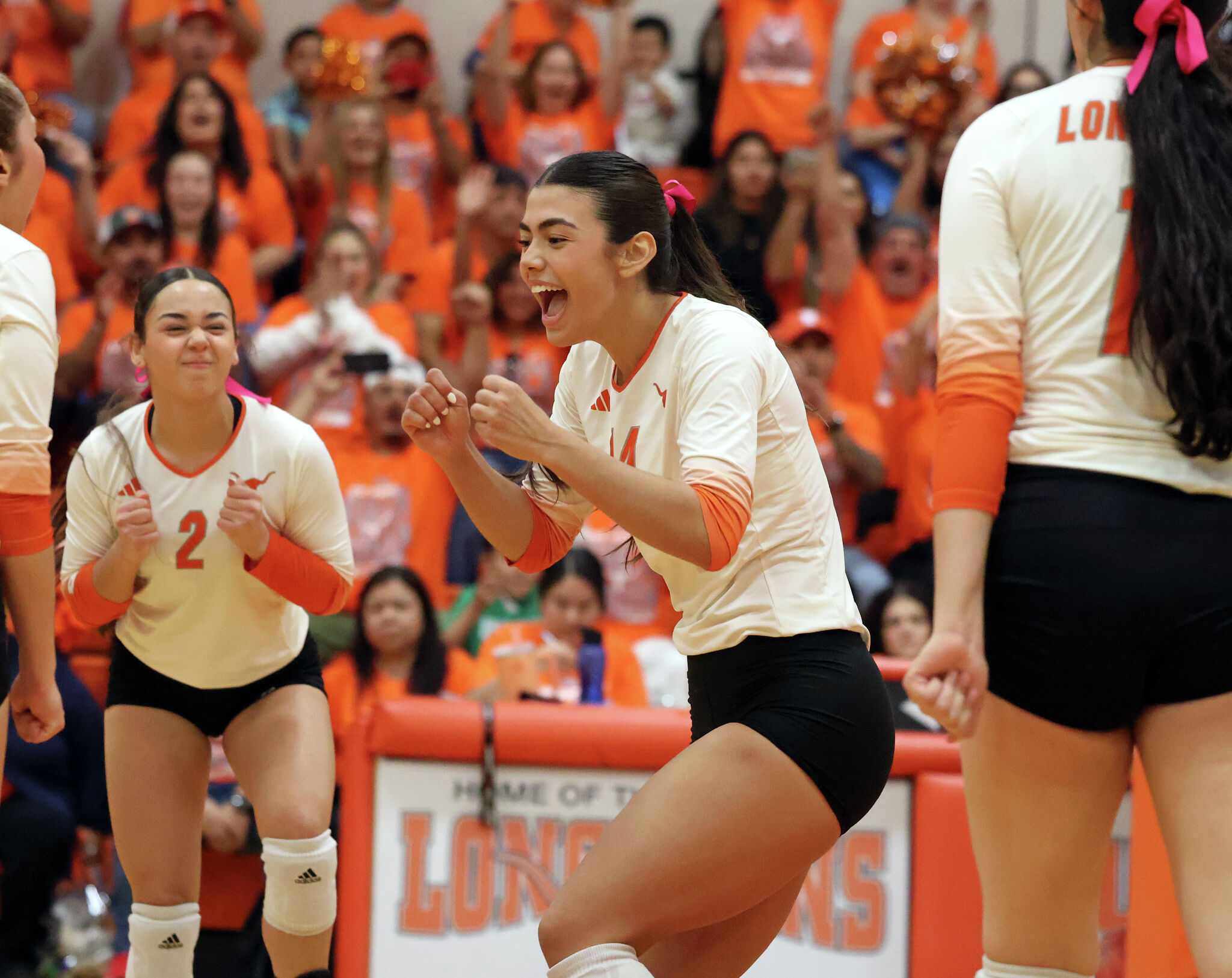 Volleyball playoffs start for Laredo's 6A, 5A teams
