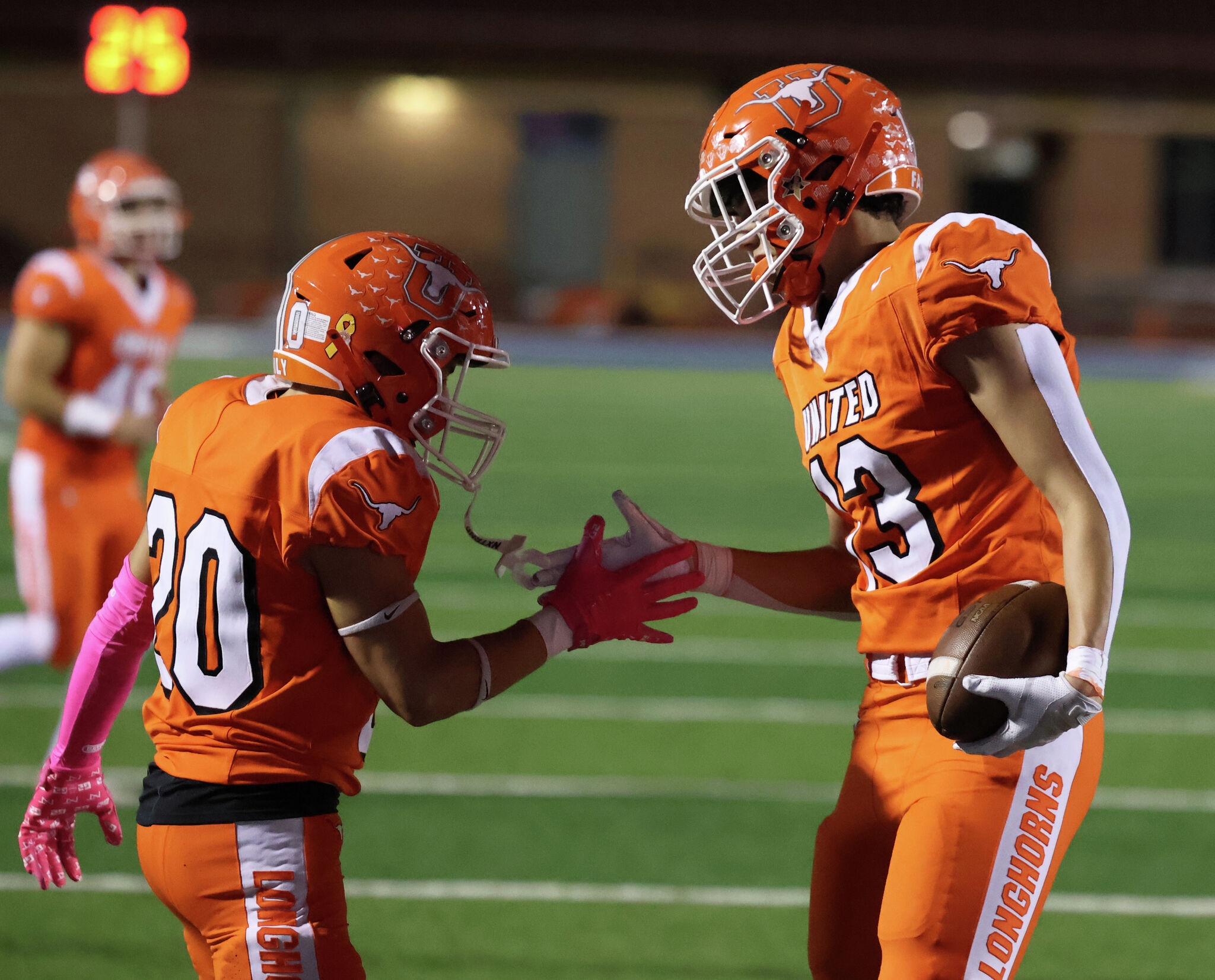 Battle for No. 1: Laredo's top two teams play on Halloween