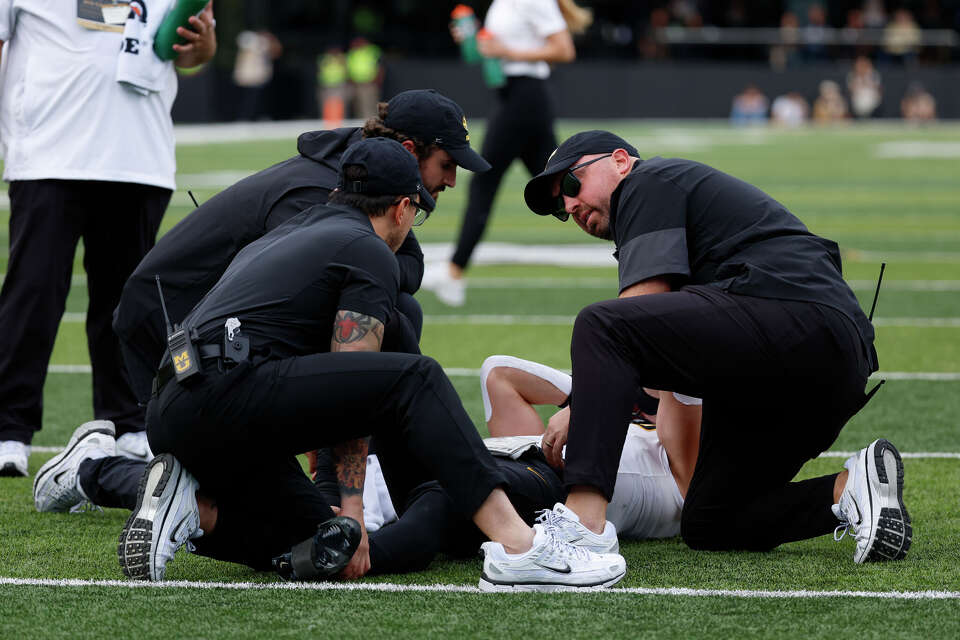 What we know about Mizzou quarterback Beau Pribula's leg injury