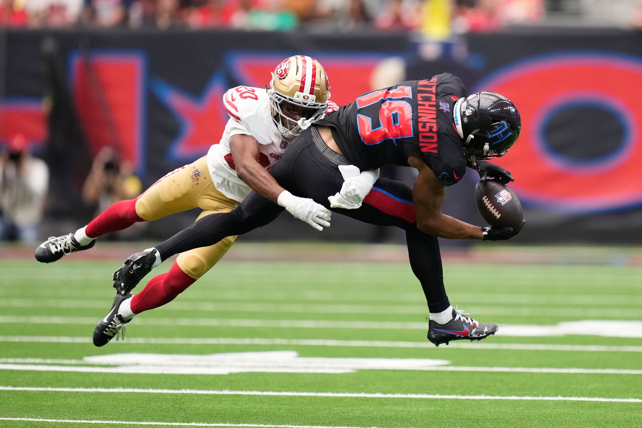 49ers stymied by Texans 26-15, defense gets decimated by new injuries