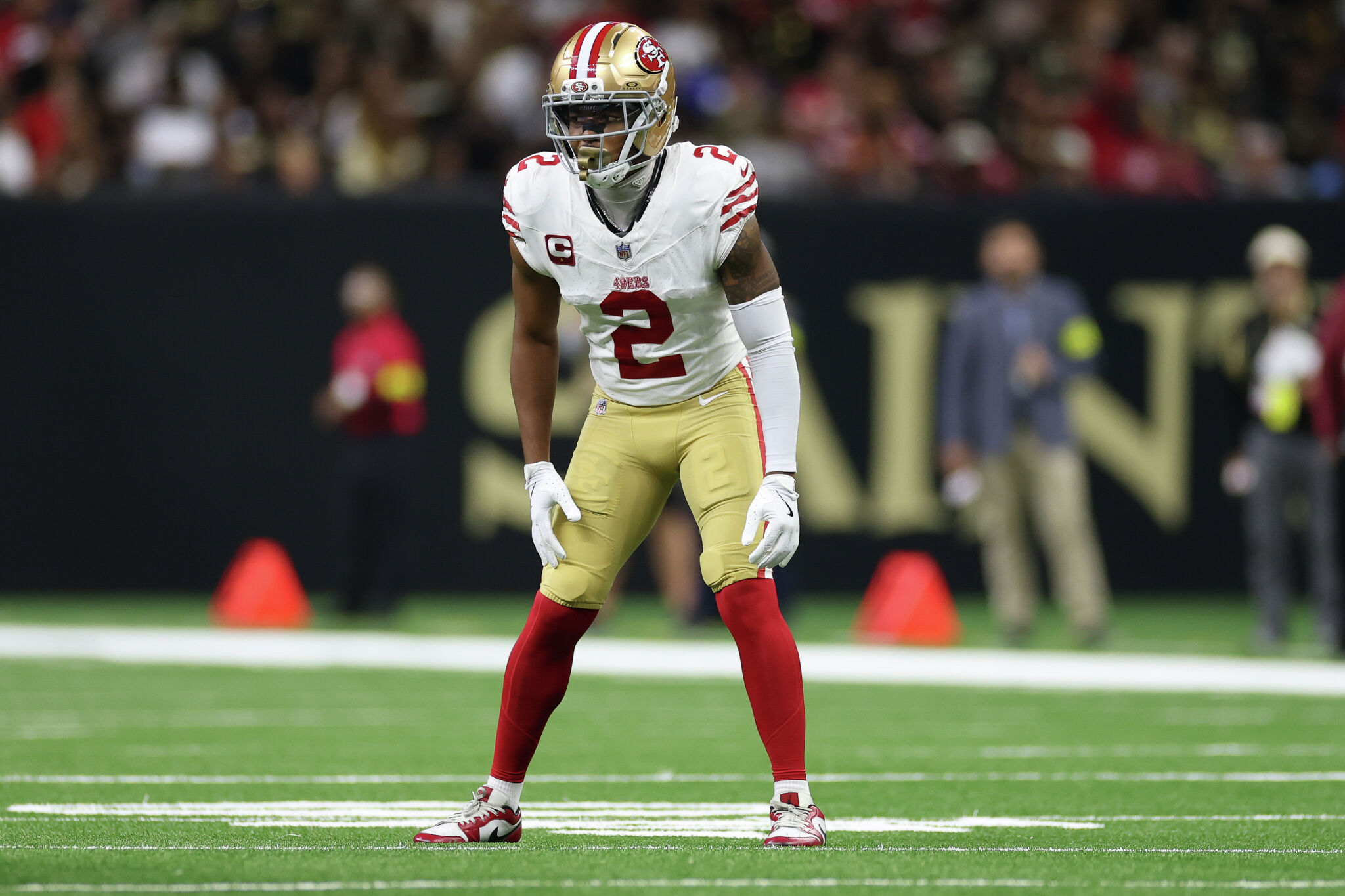 49ers finally snap NFL record-long streak with first INT of the season