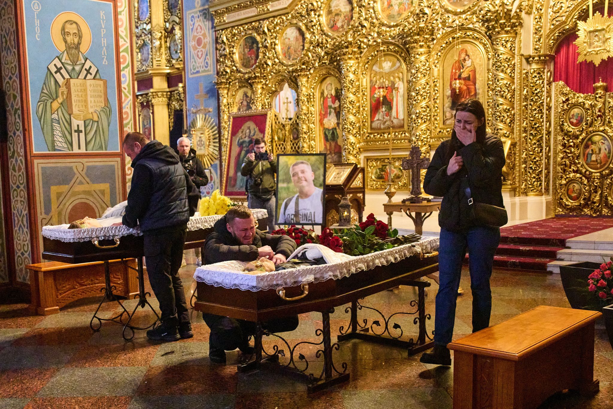 Ukraine mourns two journalists after a deadly Russian drone strike ...