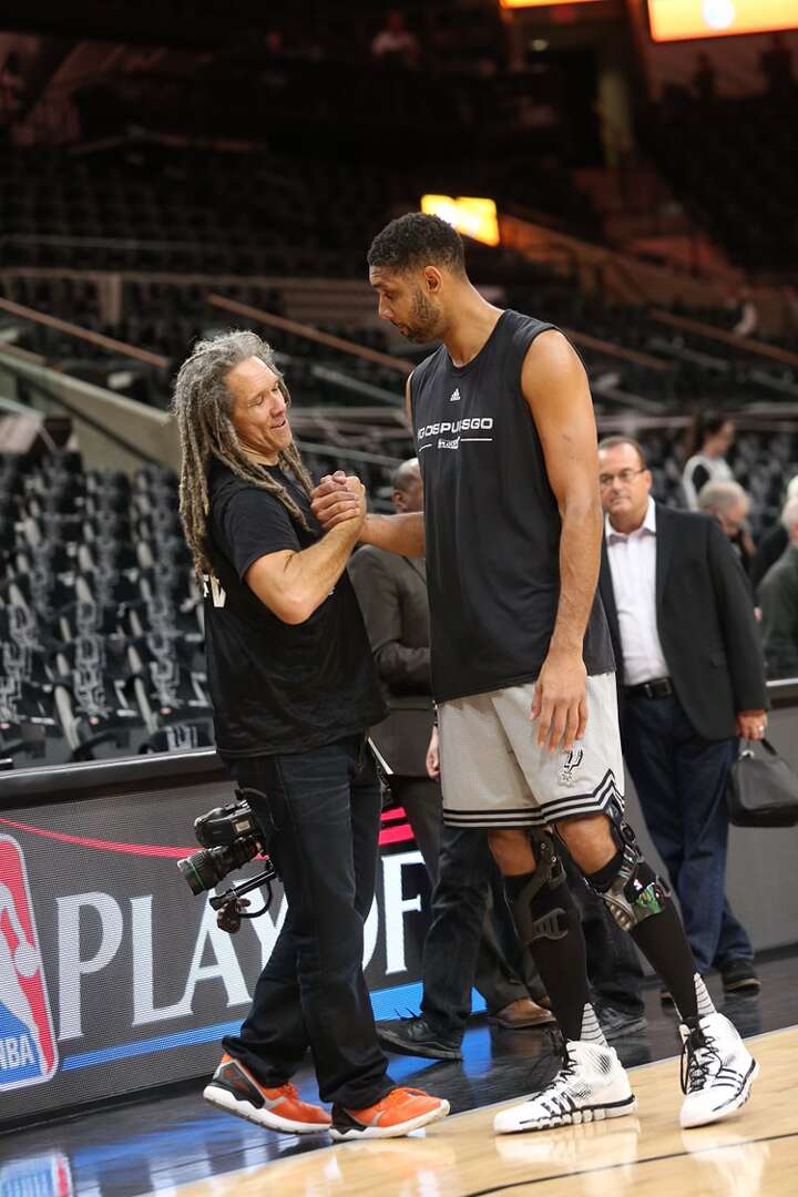 Tim Duncan's brother tells story of NBA legend through new doc