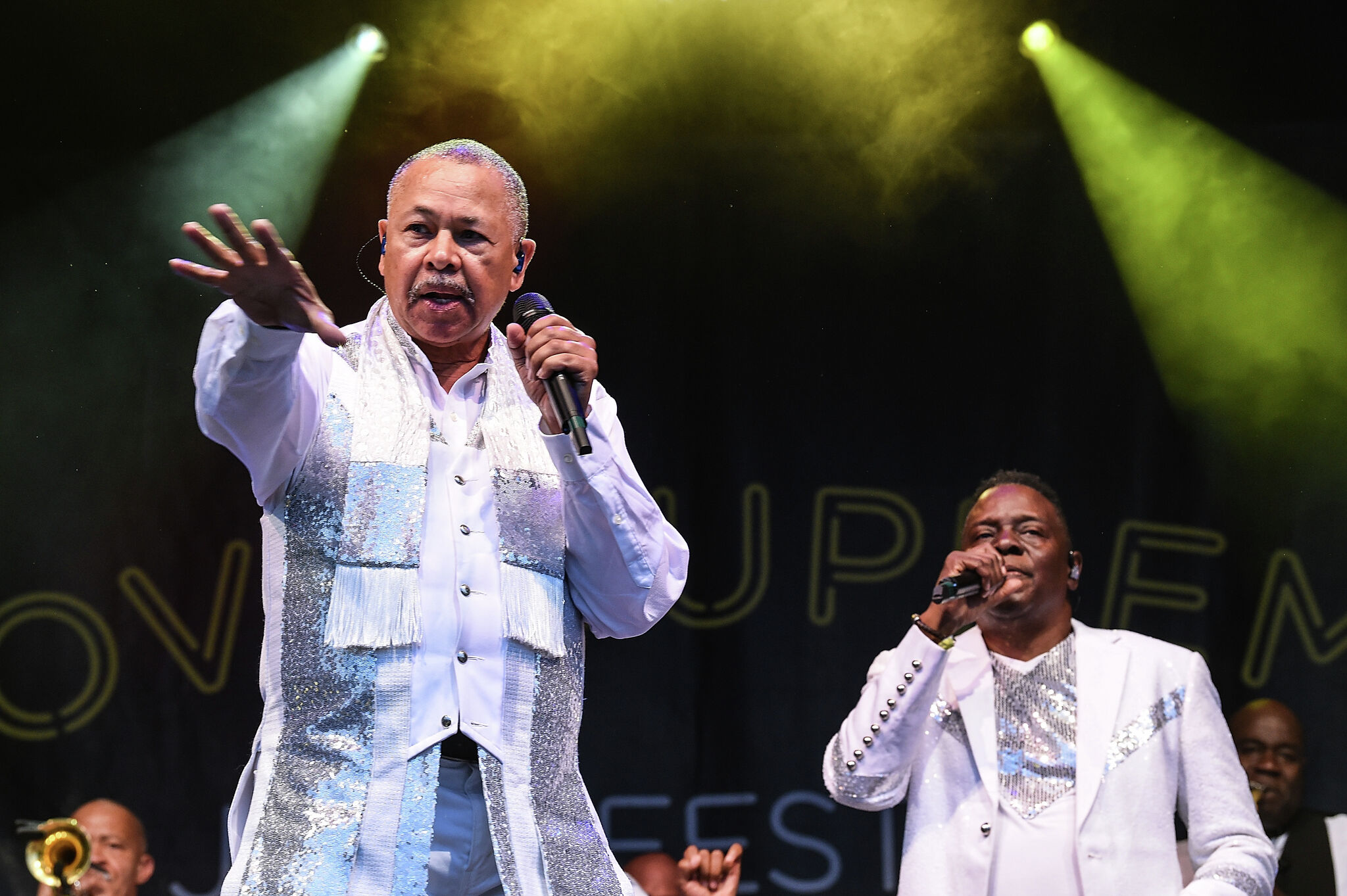 KC Sisters of Avon are five siblings with big music dreams