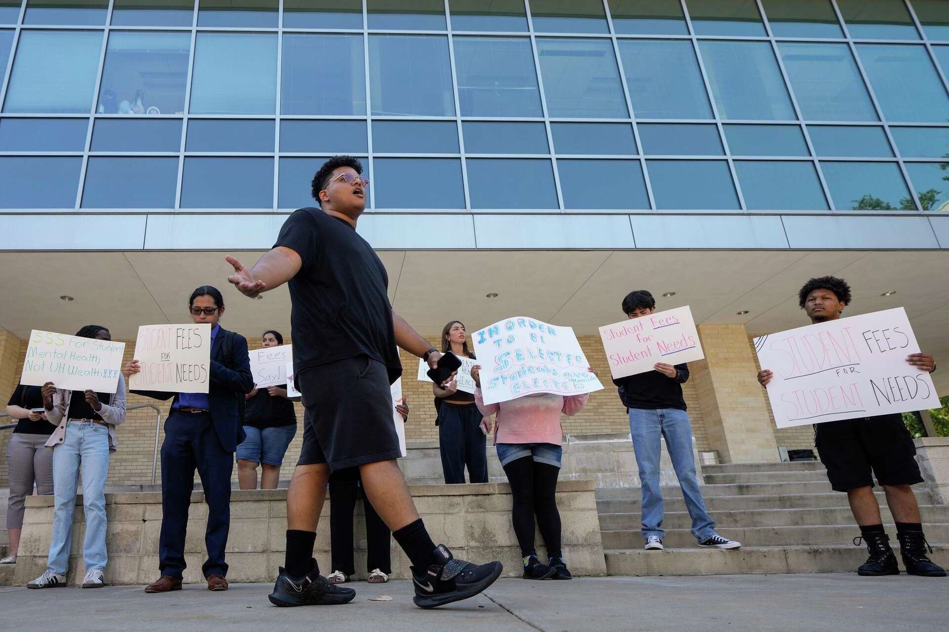 University of Houston students lack elected leaders