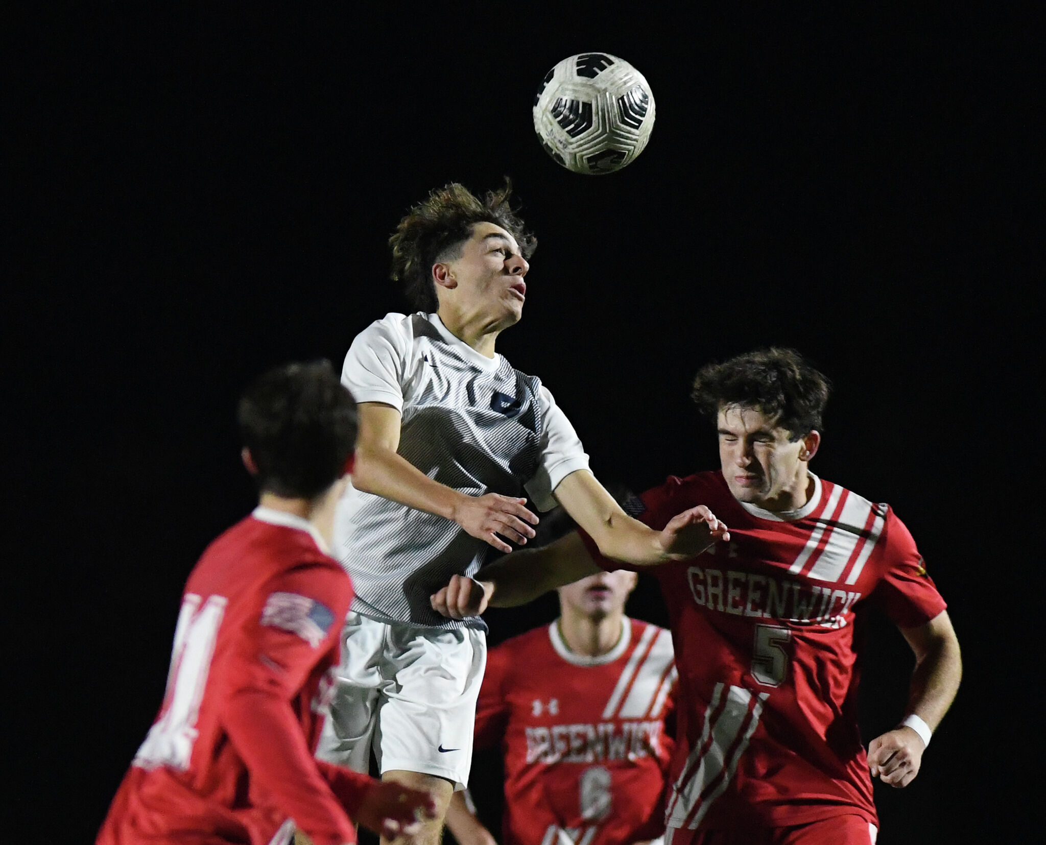 Ex-NFL player Antonio Brown waives extradition on attempted murder ...