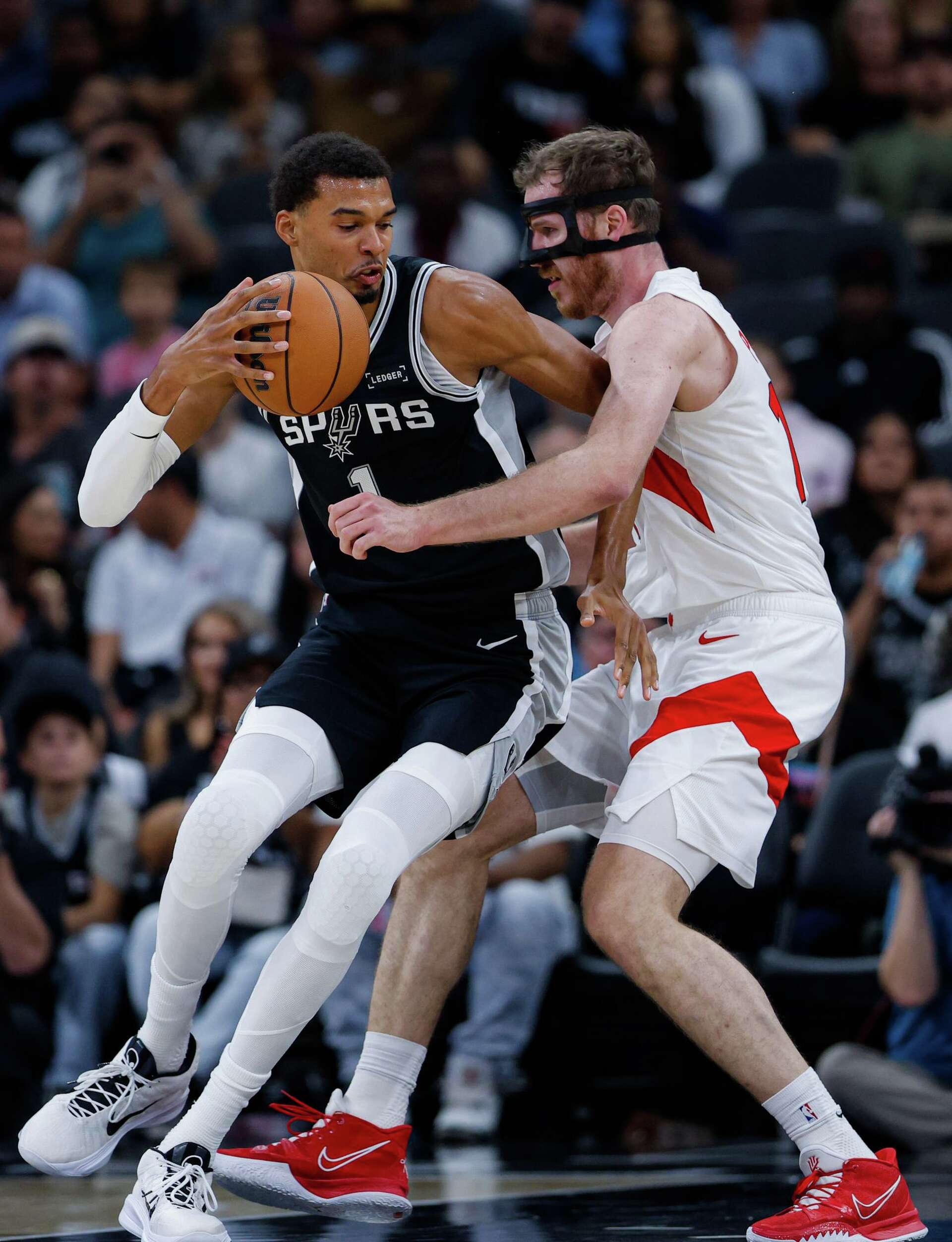 3 Takeaways as Spurs' hot start continues