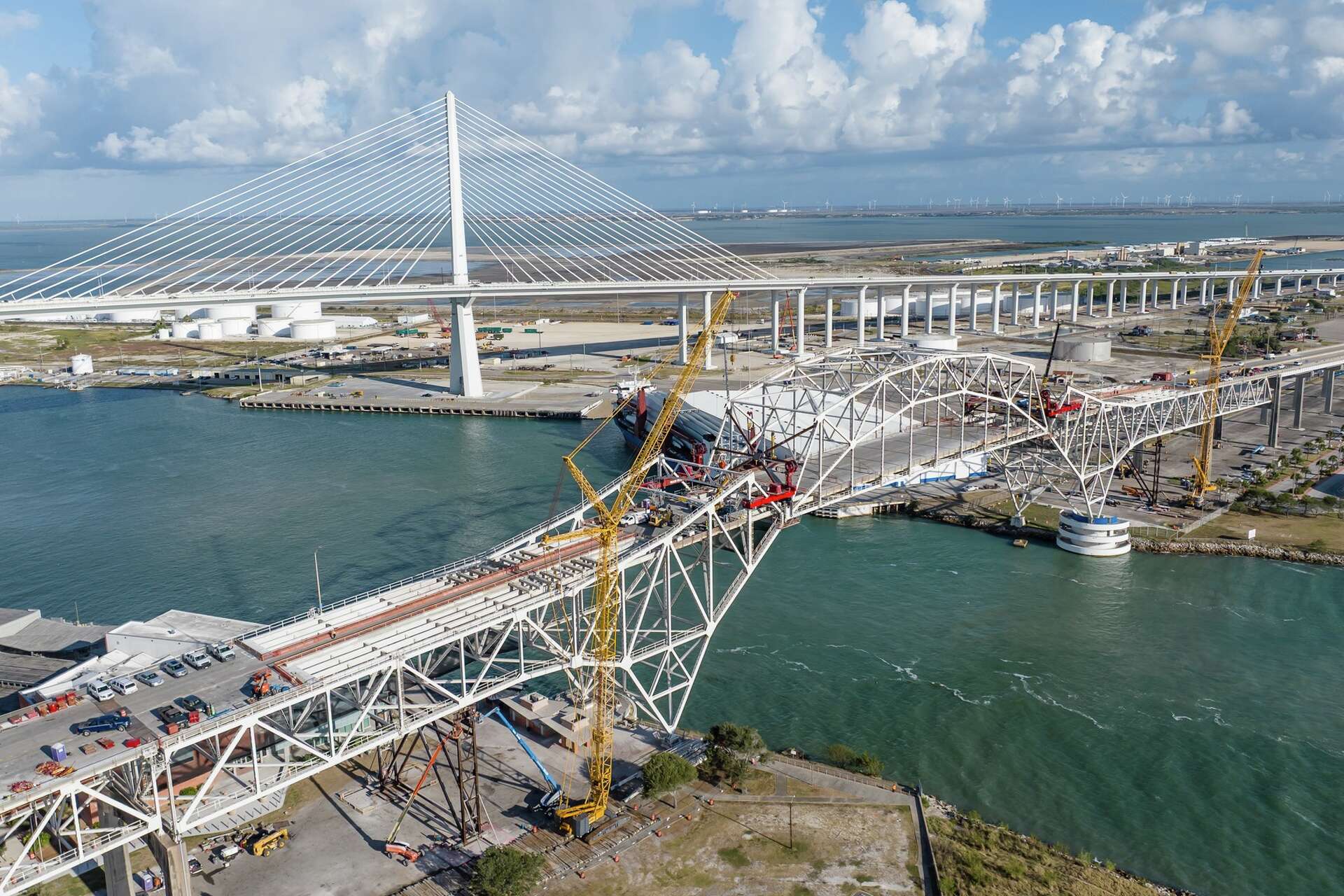 Corpus Christi Harbor Bridge project delayed by windy weather