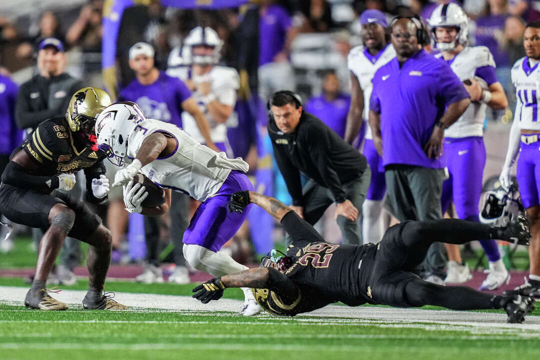 JMU flashes offensive potential, decimates poor Texas State defense