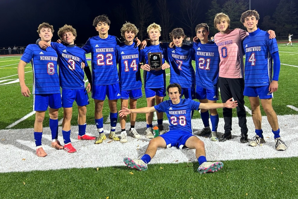 Nonnewaug boys stun Housatonic for Berkshire League tourney title