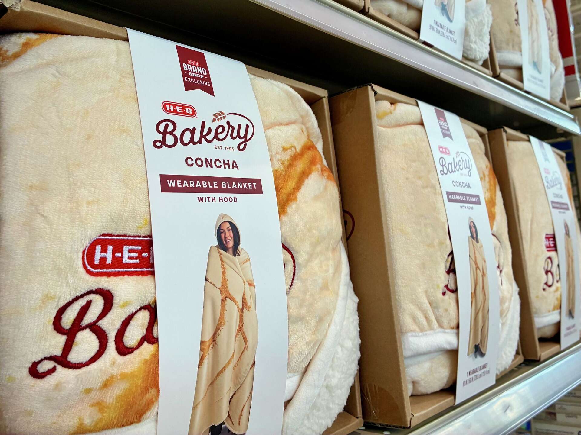 The quest to find H-E-B's viral yet elusive concha blanket