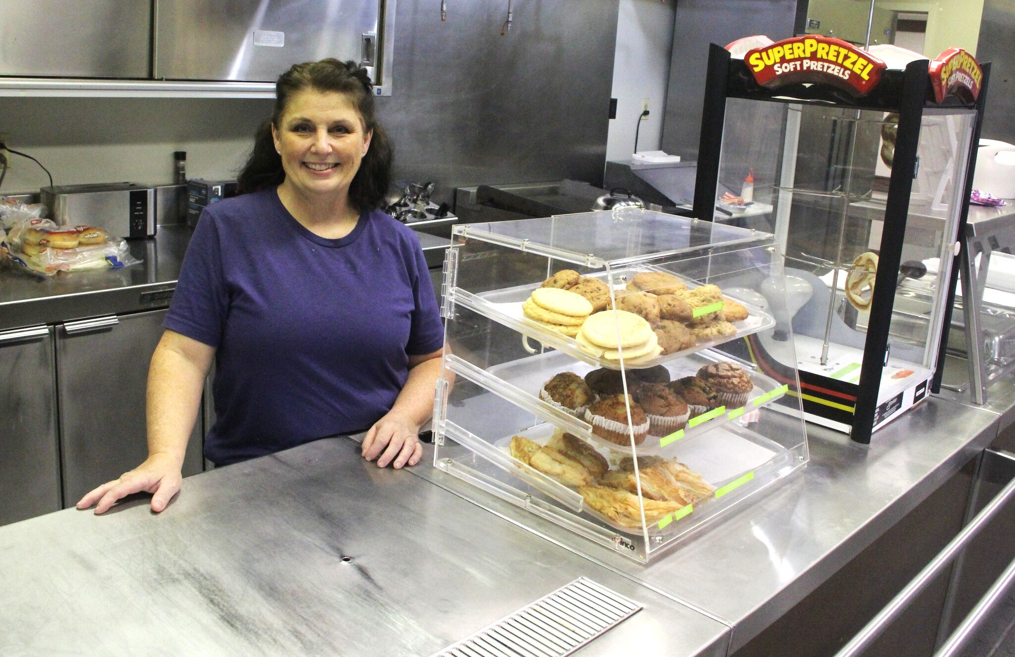 Lunchbox Cafe opens in Madison County building cafeteria