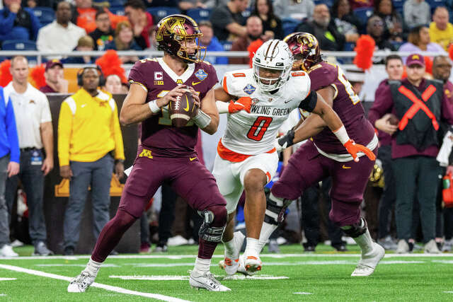Texas A&M football: Cashius Howell's 'everything you want' as a player
