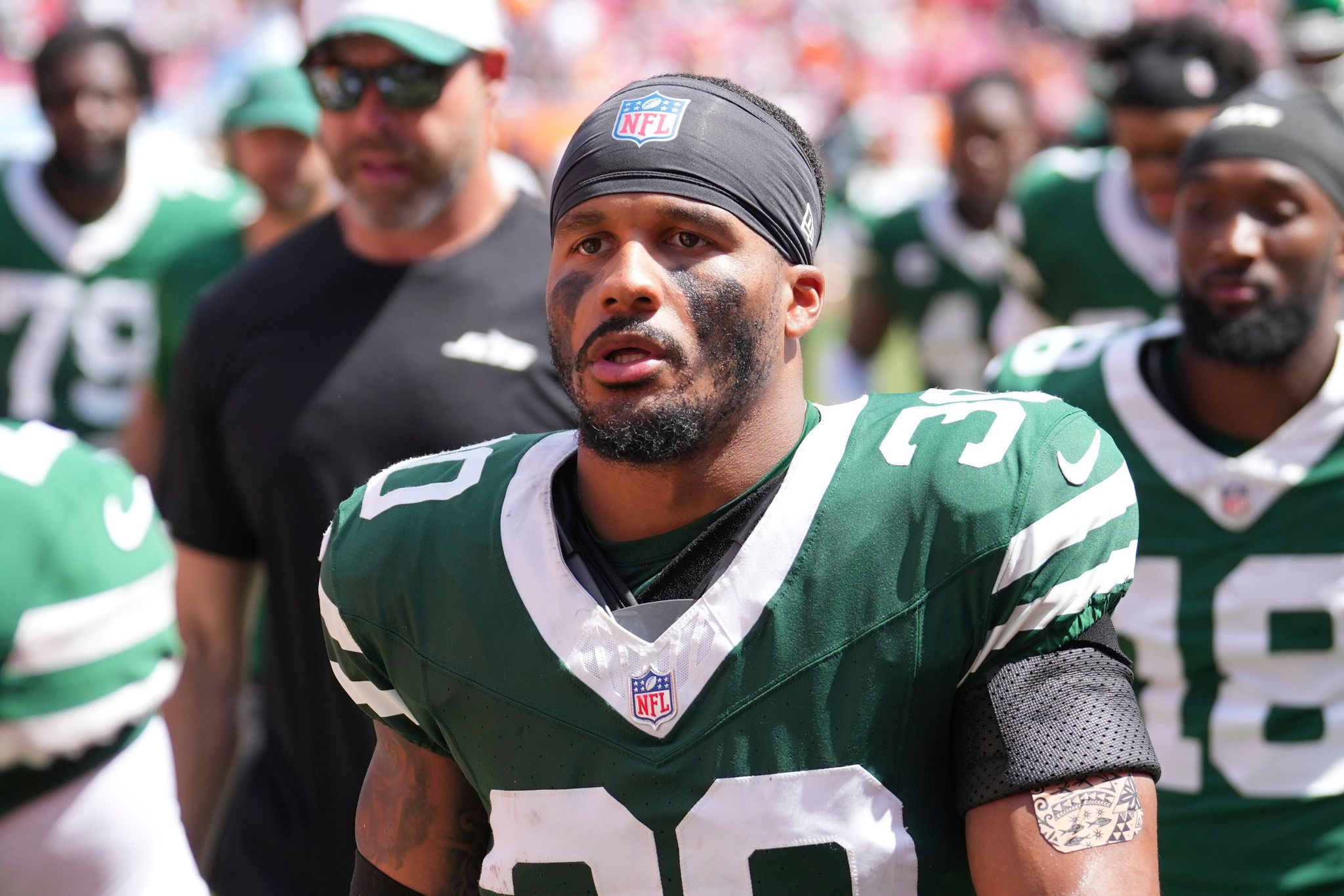 Jets agree to trade cornerback Michael Carter II to Eagles for wide ...