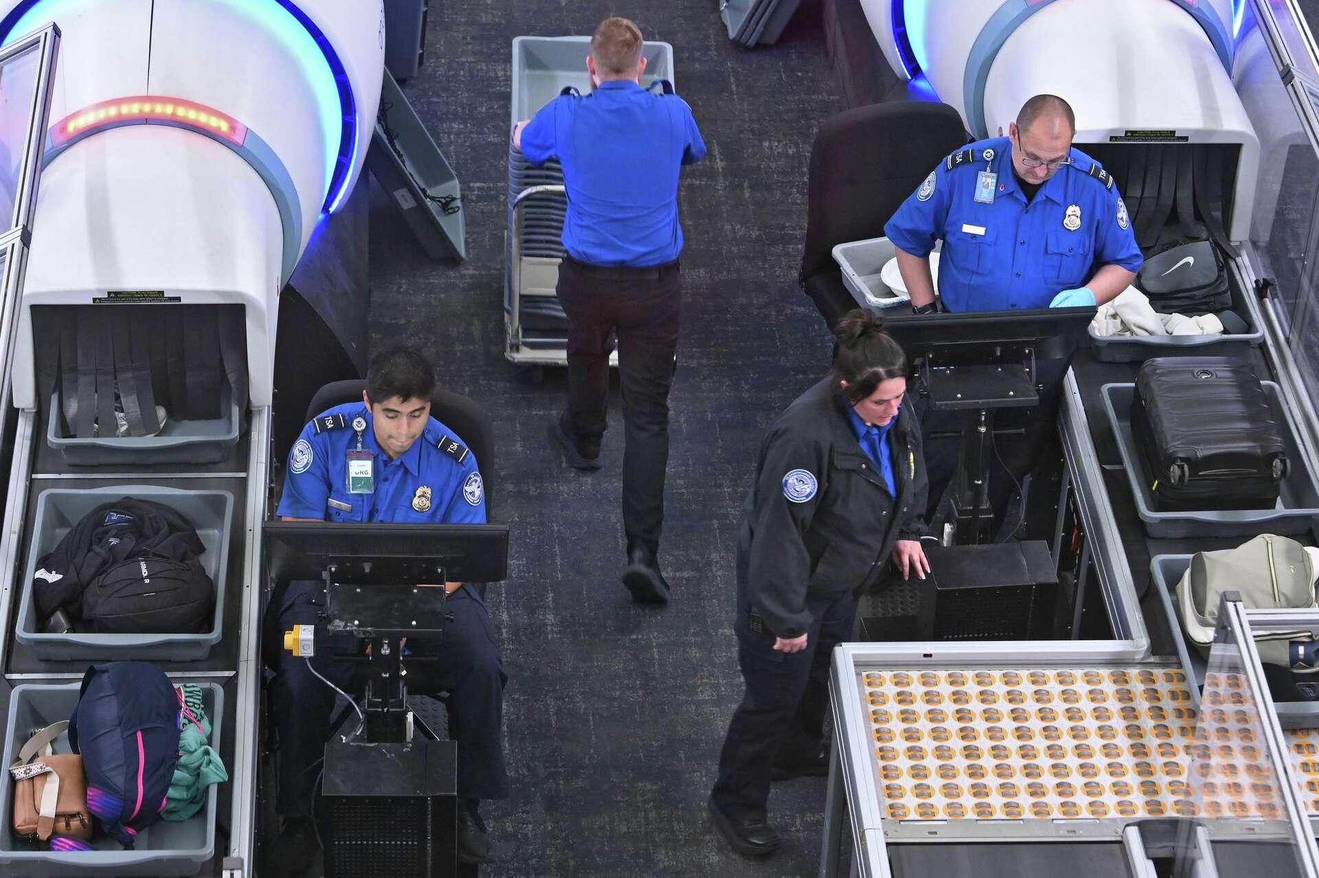 Albany airport reports no delays as government shutdown lingers