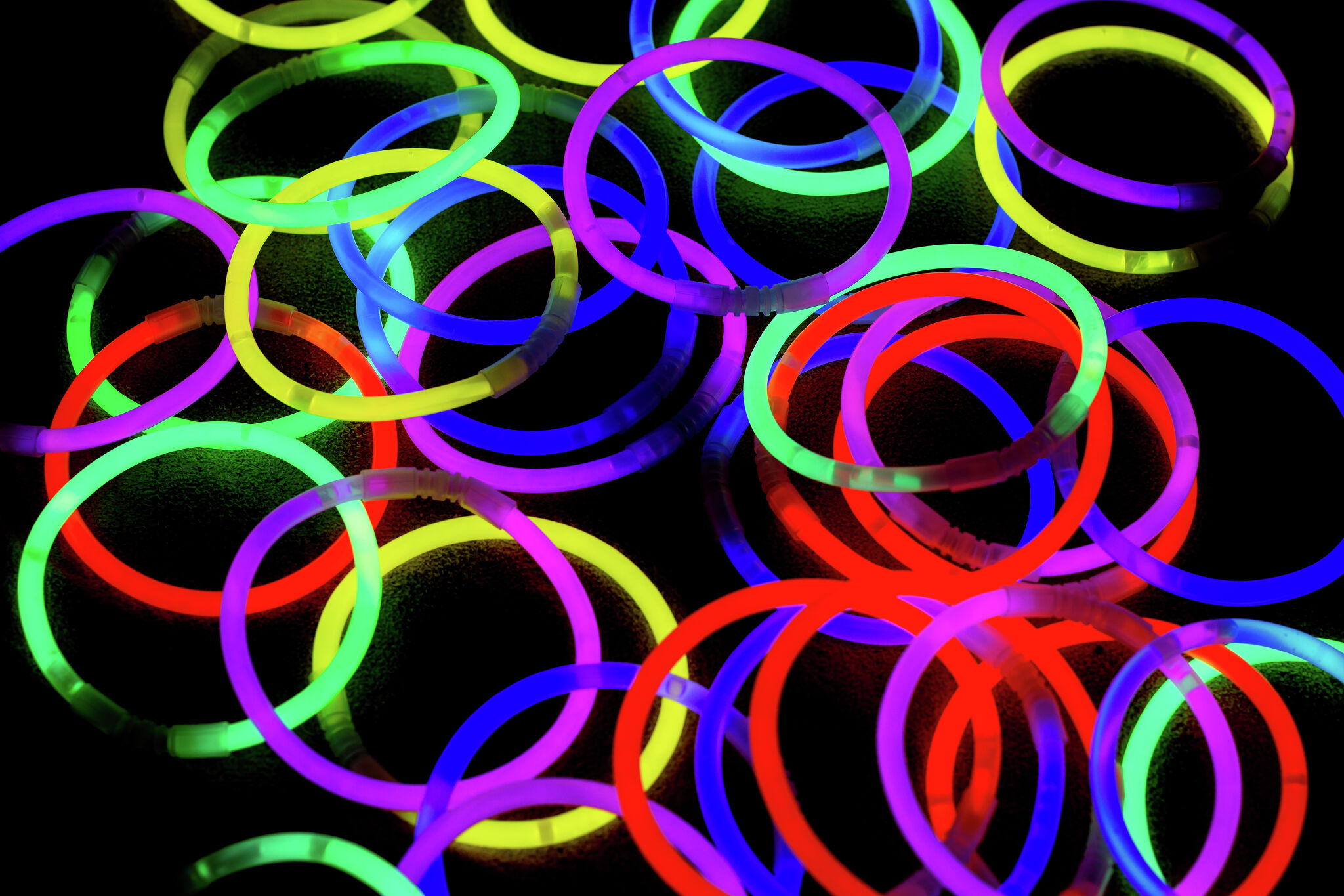 $1 glow sticks at H-E-B recalled across Texas