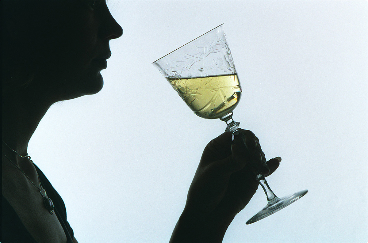 Yale study: Even small amounts of alcohol may raise dementia risk