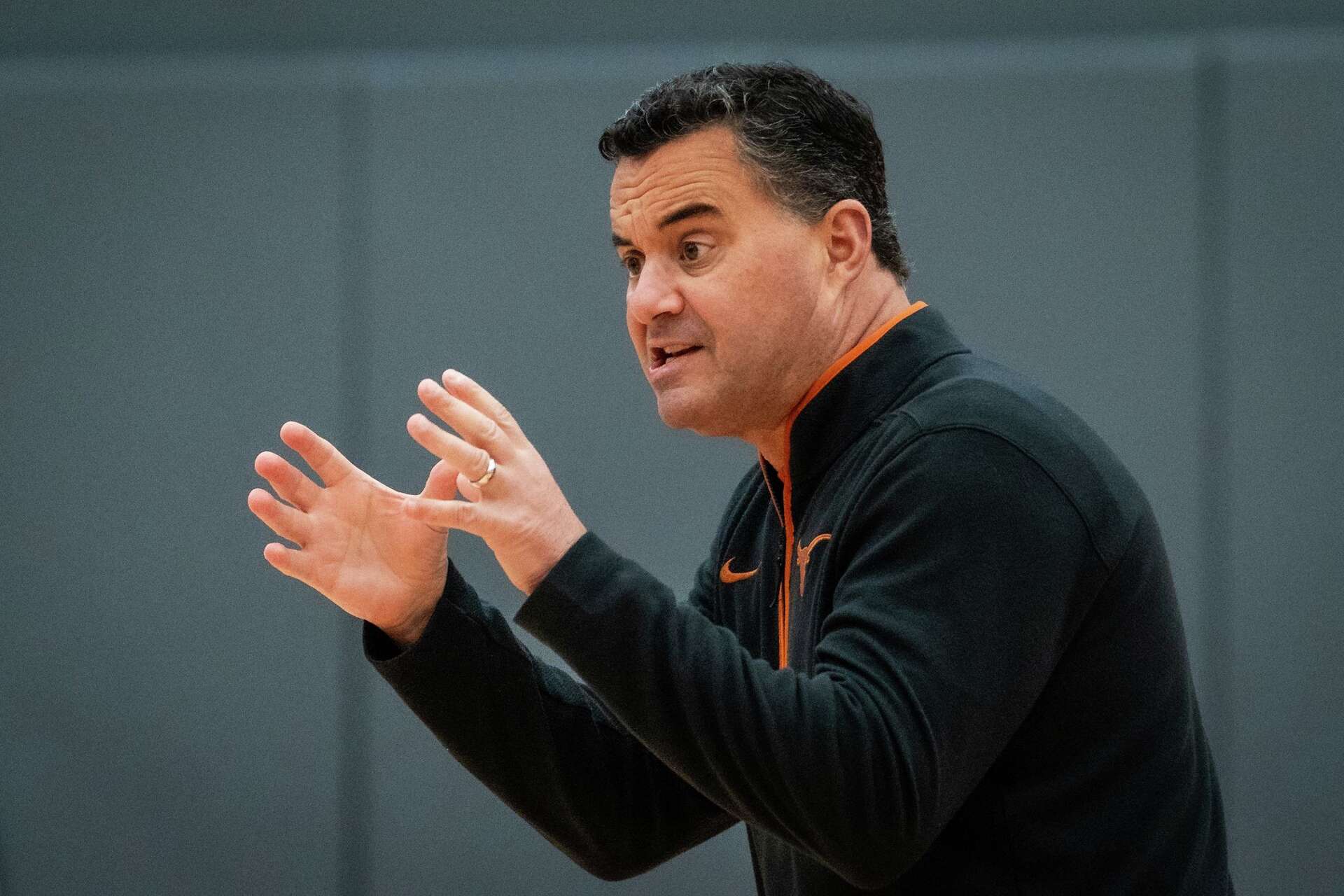Texas men's basketball: Key questions for Sean Miller, Longhorns