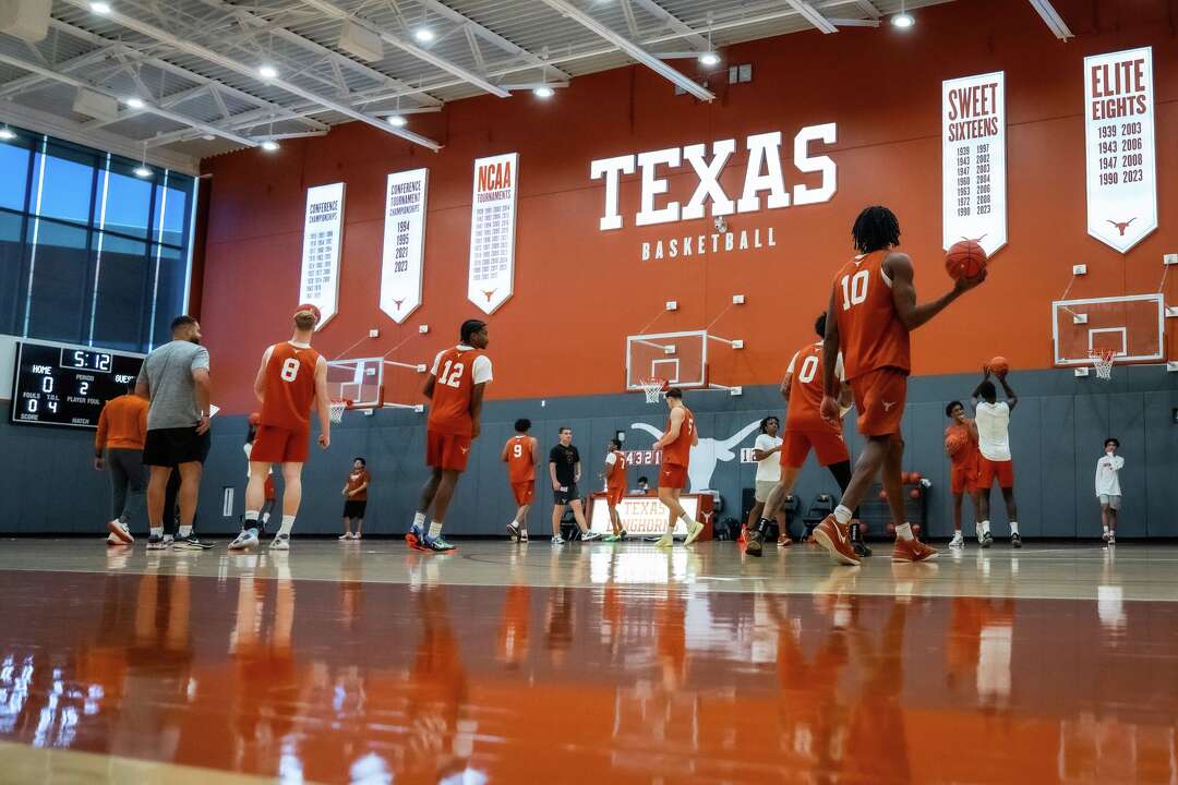 Texas basketball: Preview, prediction, how to watch opener vs. Duke