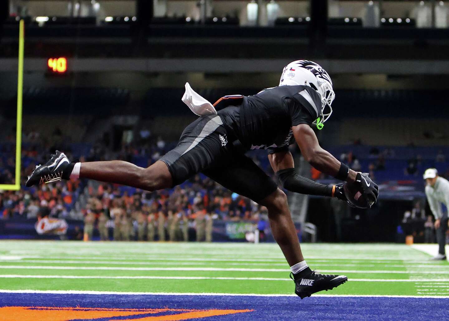 Healthier Owen McCown boosting UTSA football's passing attack