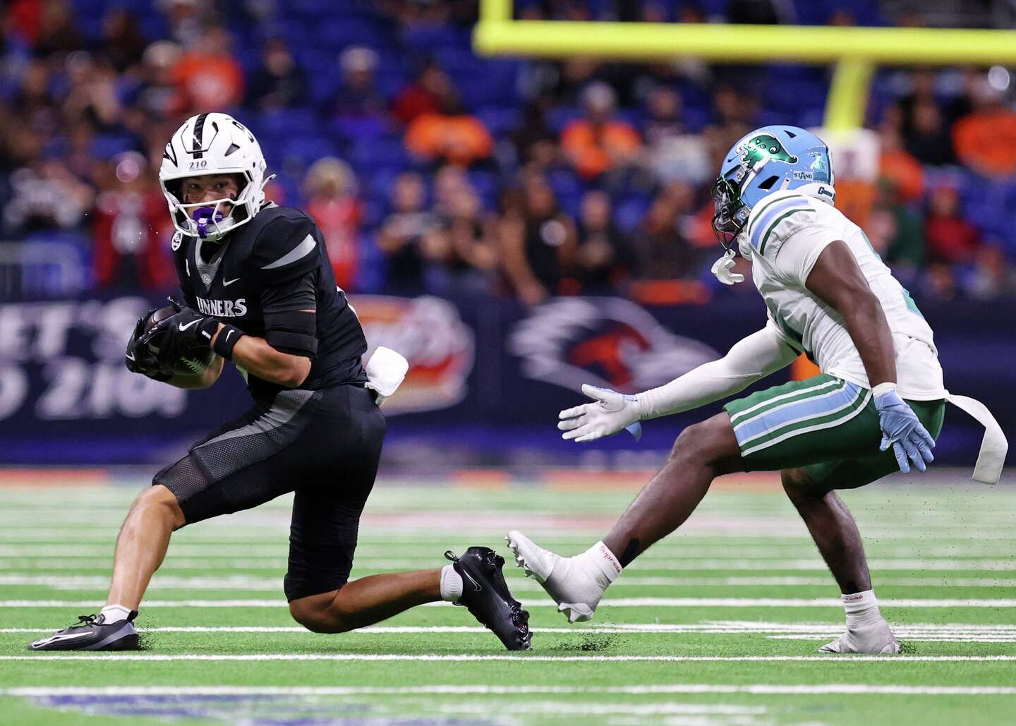 Healthier Owen McCown boosting UTSA football's passing attack