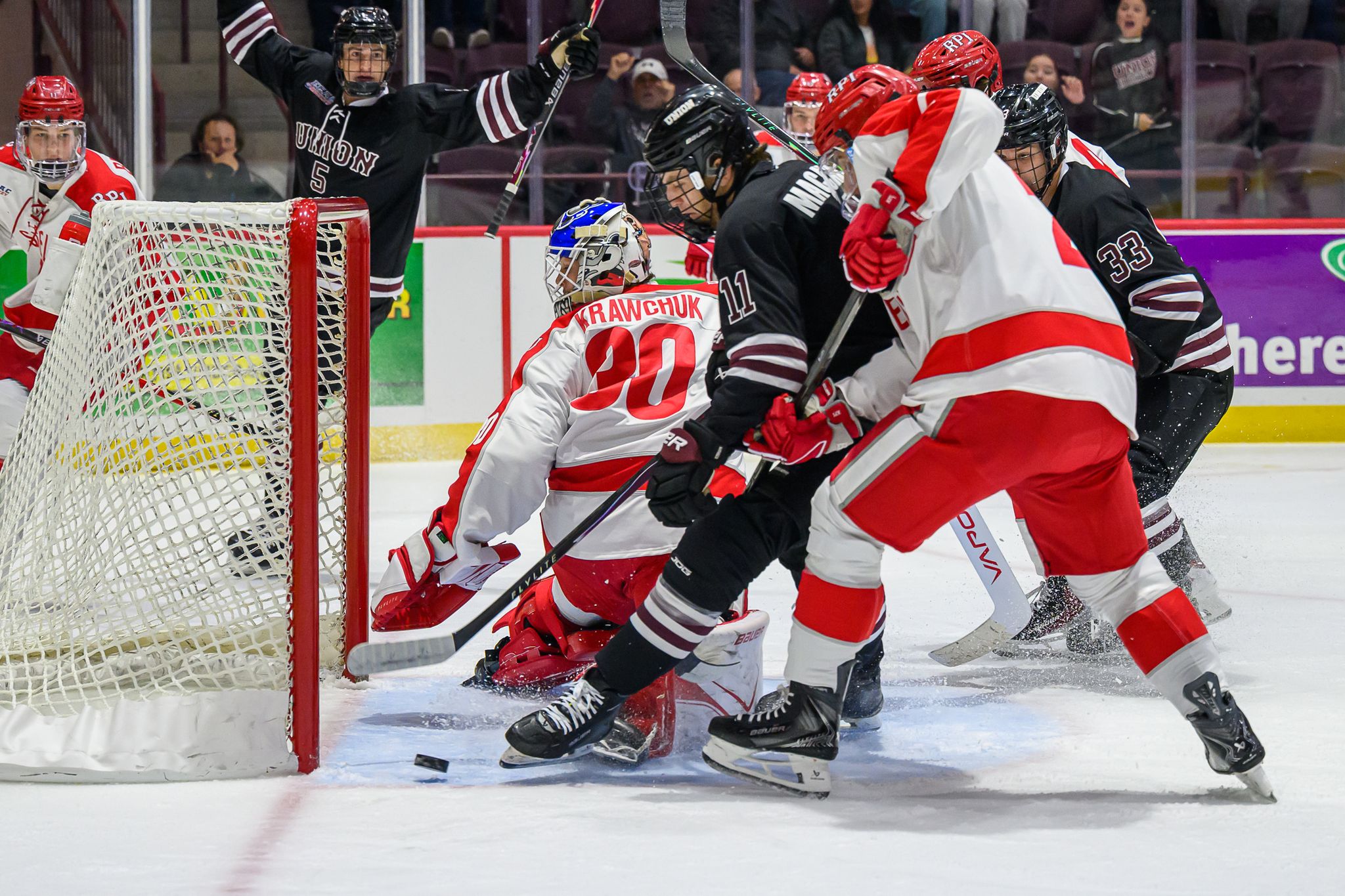 RPI men's hockey beats Union for first victory