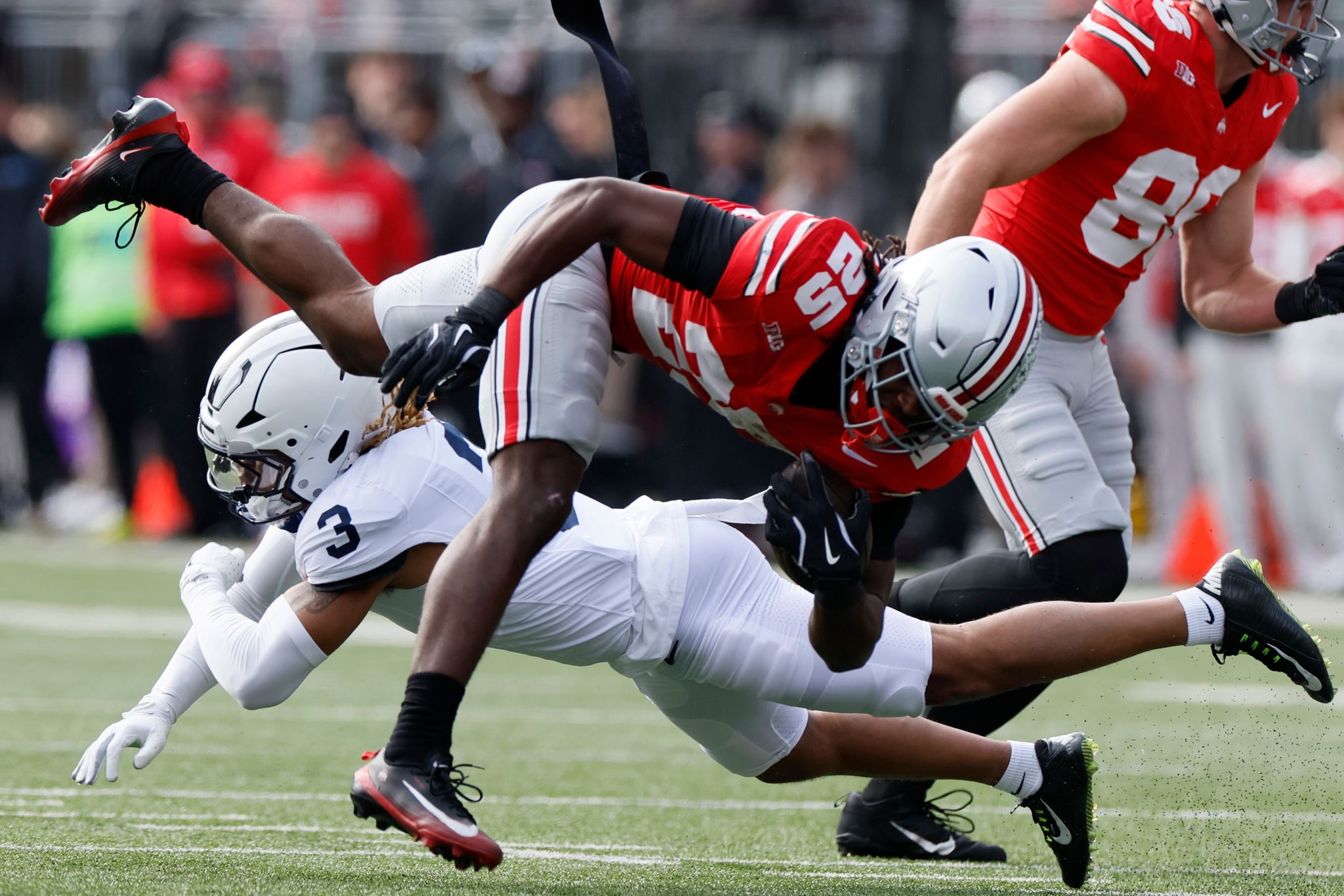 Sayin has 4 TD throws, top-ranked Ohio State takes control in 2nd half ...