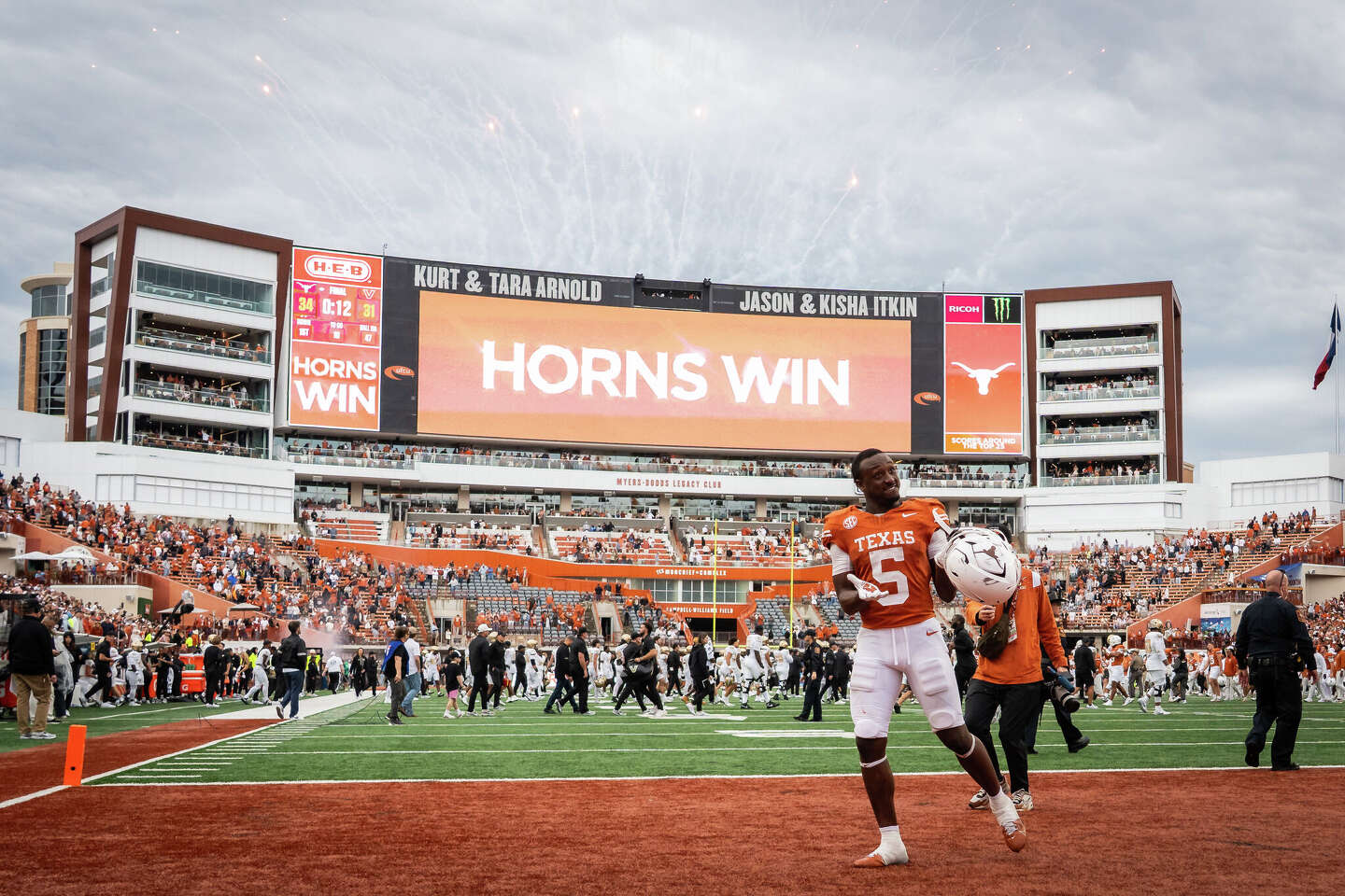 Texas Longhorns move up in SEC power rankings after Vanderbilt win