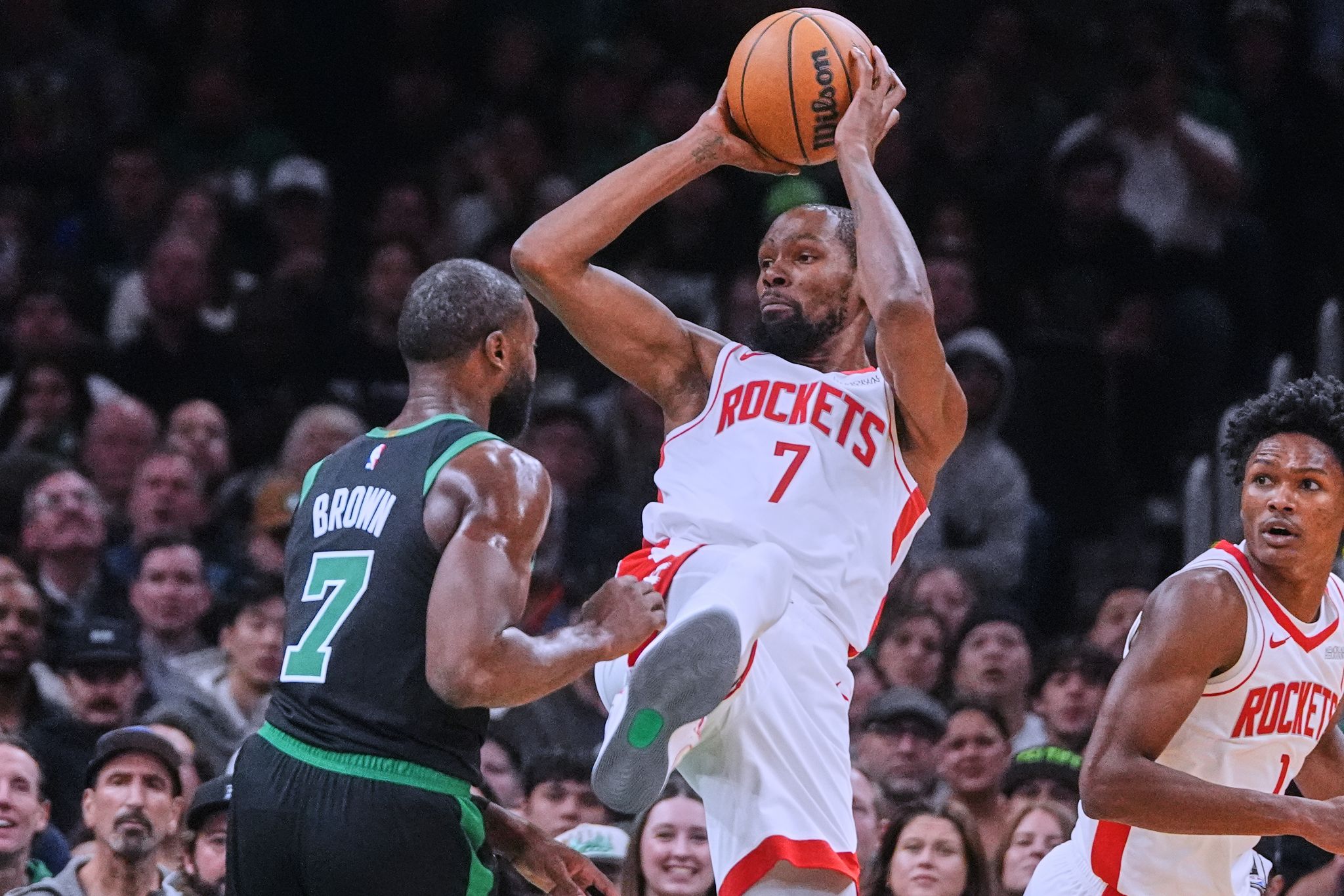 Houston Rockets roll past Boston Celtics for third straight win