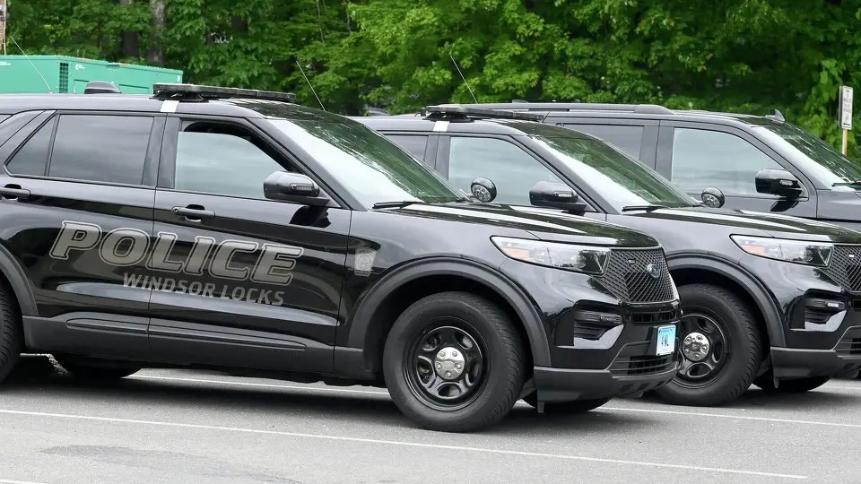 Mother of Windsor Locks near-drowning victim sought by police