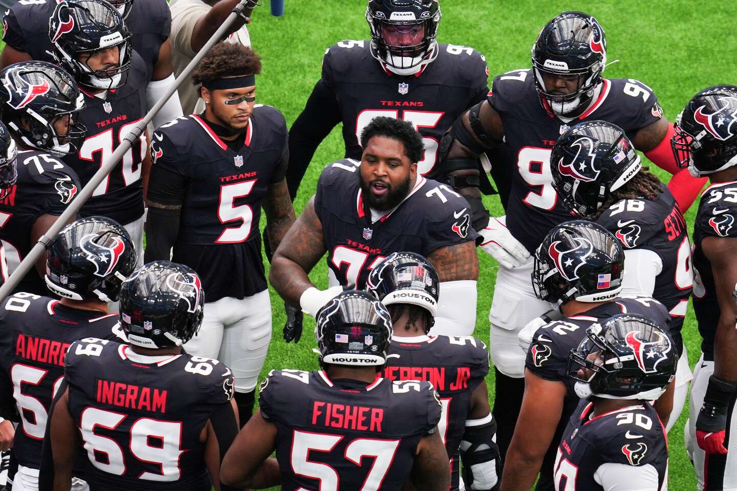 Houston Texans lineman Tytus Howard embraces his versatility