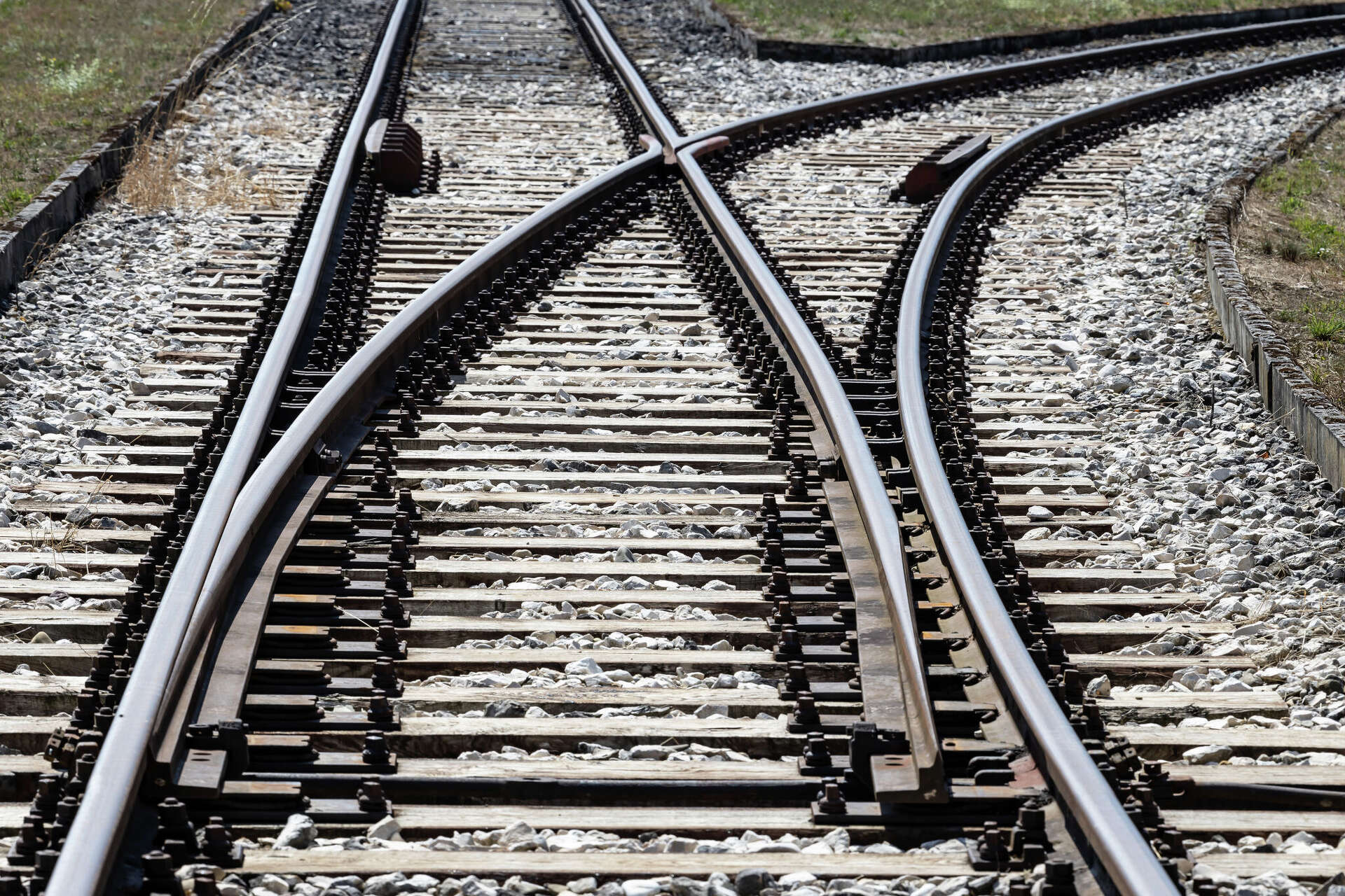 Train collision in Schertz forces roads to close for 24 hours