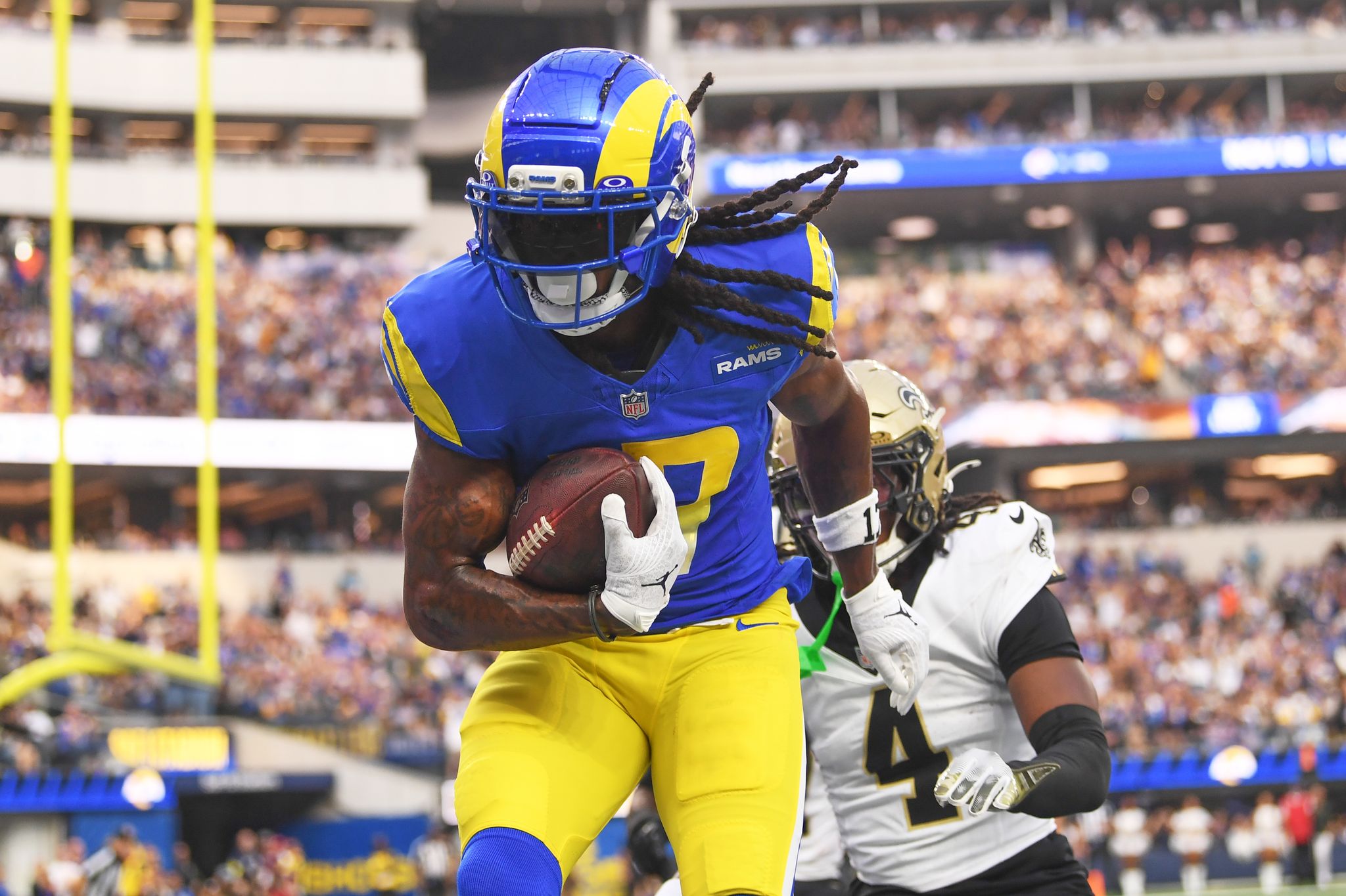 Rams are looking like a Super Bowl contender behind Stafford's offense ...