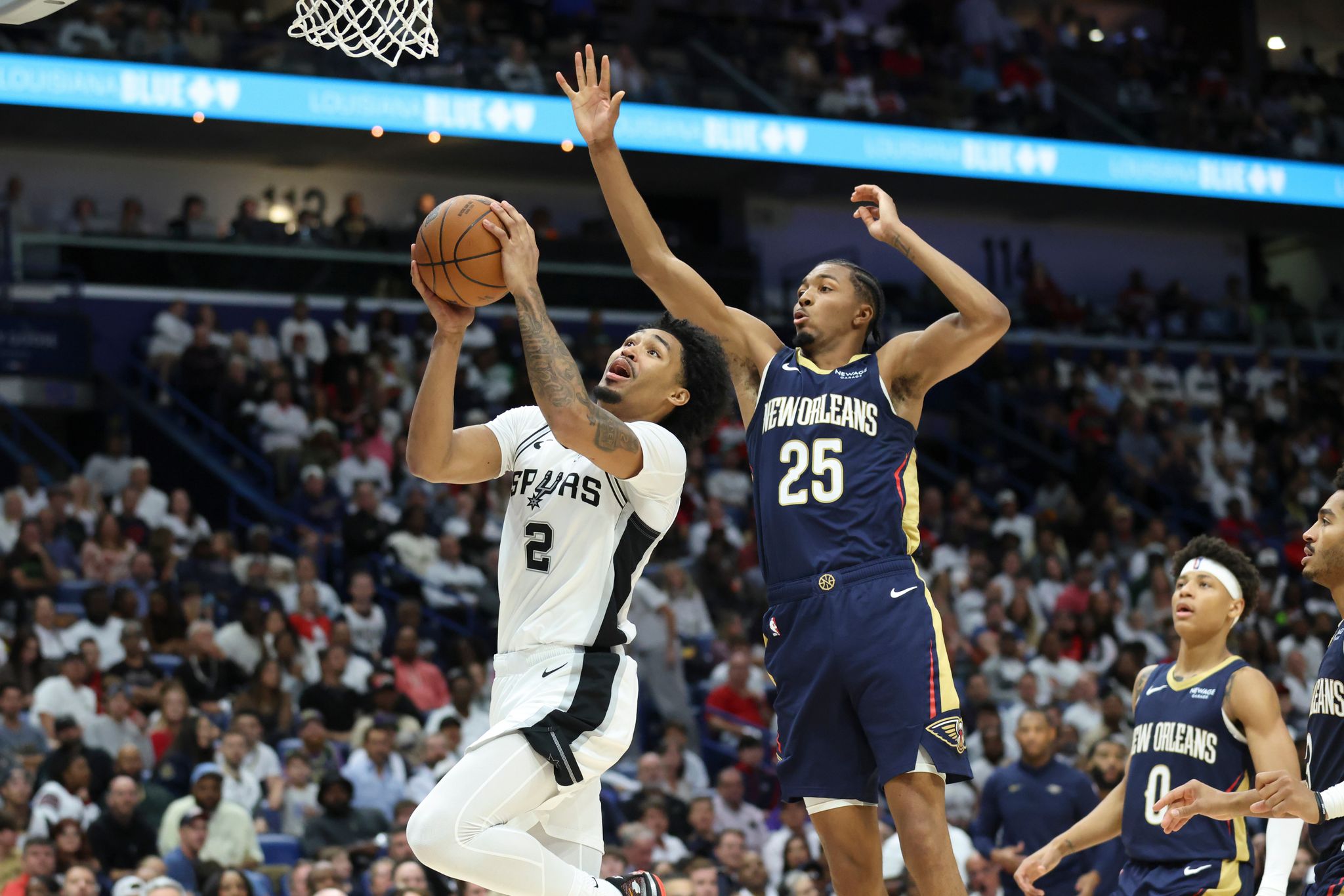 Spurs' Dylan Harper leaves arena with aid of crutches, walking boot