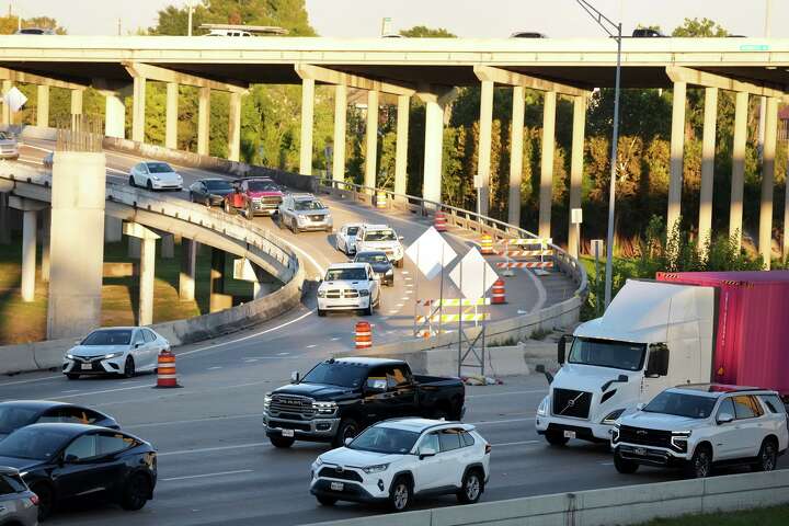 I-10 closures will increase traffic near the Heights until mid-2026