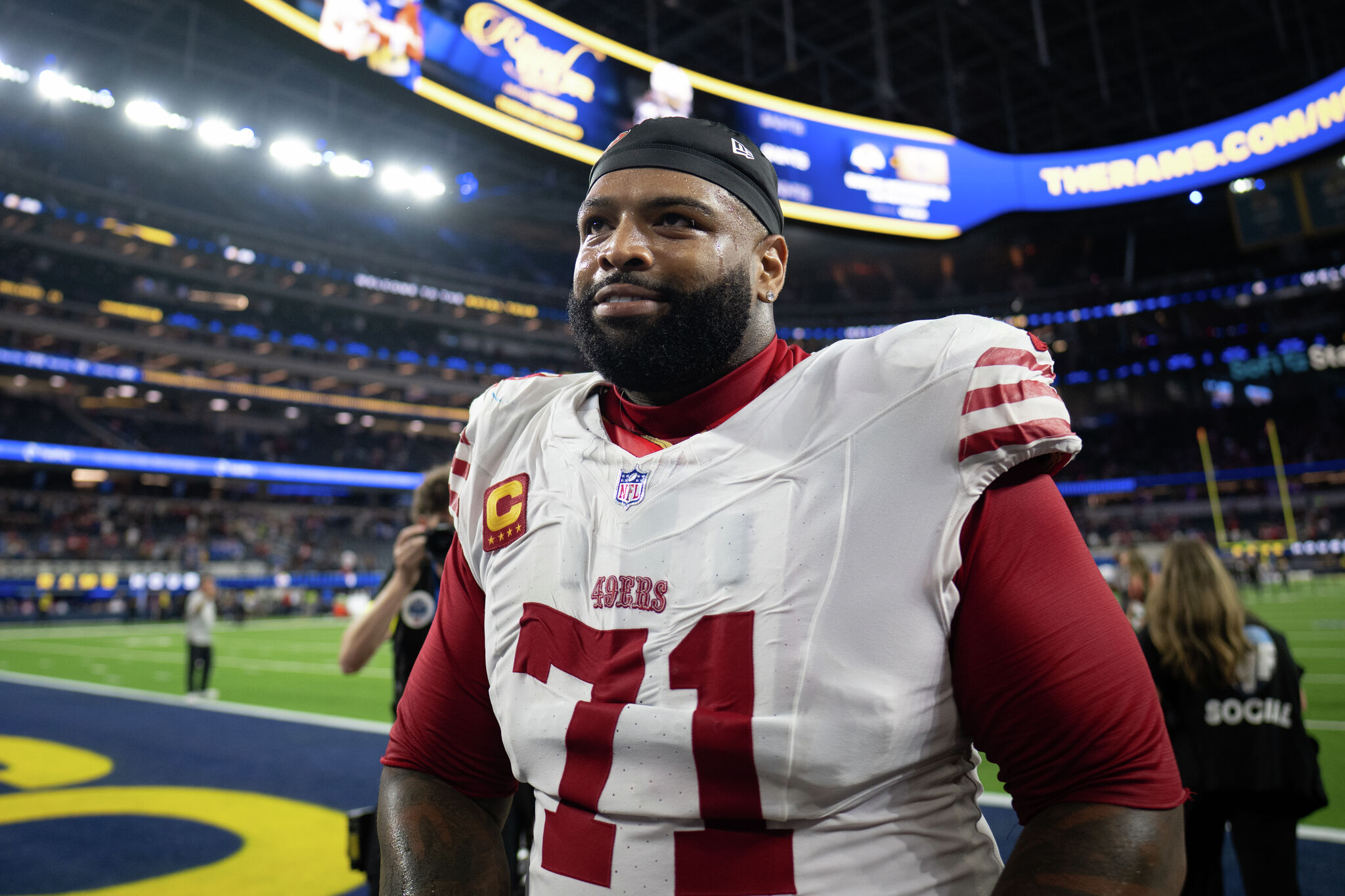 How the 49ers outmaneuvered the Rams to land two future Hall of Famers