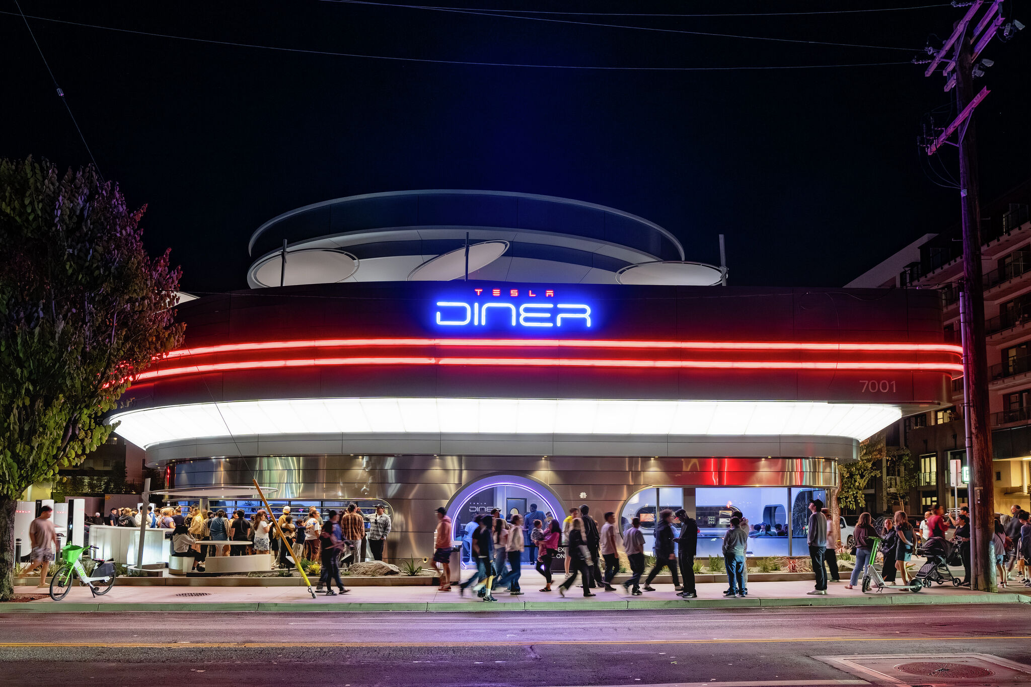 Elon Musk's Tesla Diner could soon expand into Austin area