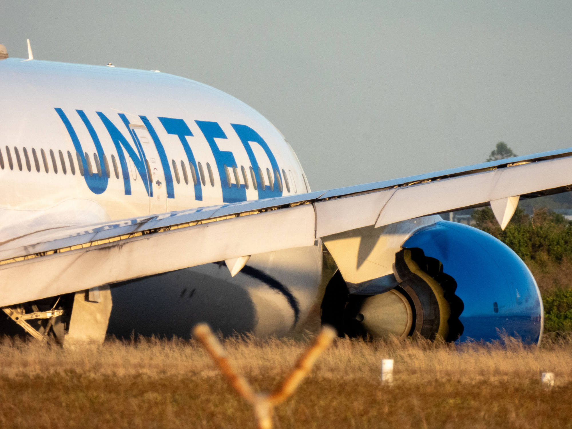 Reagan Airport ground stop after bomb threat on Houston flight