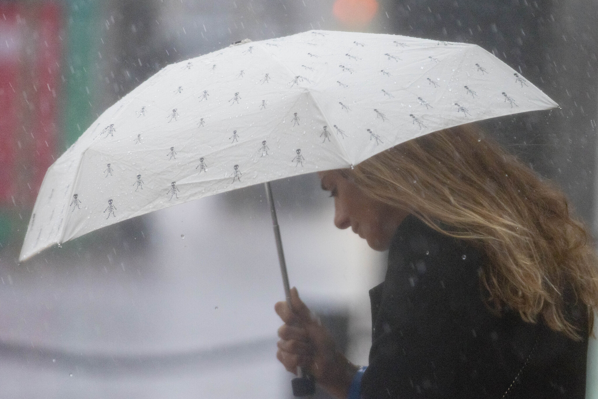 Bomb cyclone off Calif. coast brings flooded roadways to Bay Area